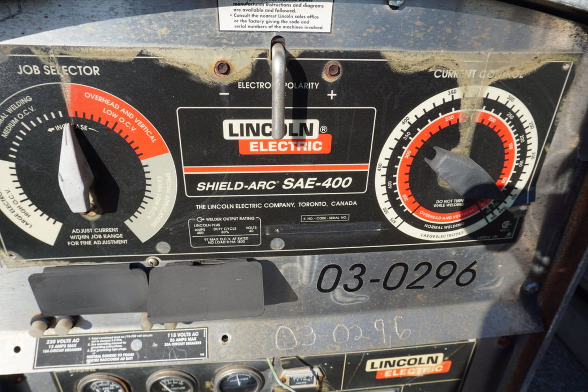 LINCOLN MARINE STYLE WELDER SHIELD ARC SAE-400, DIESEL, HOURS SHOWING ...