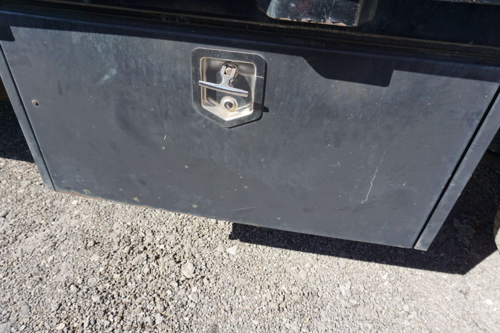 2016 CHEVY 3500 TRUCK, DURMAX DIESEL, FLAT BED, 4X4, AUTO TRANS, VIN ...