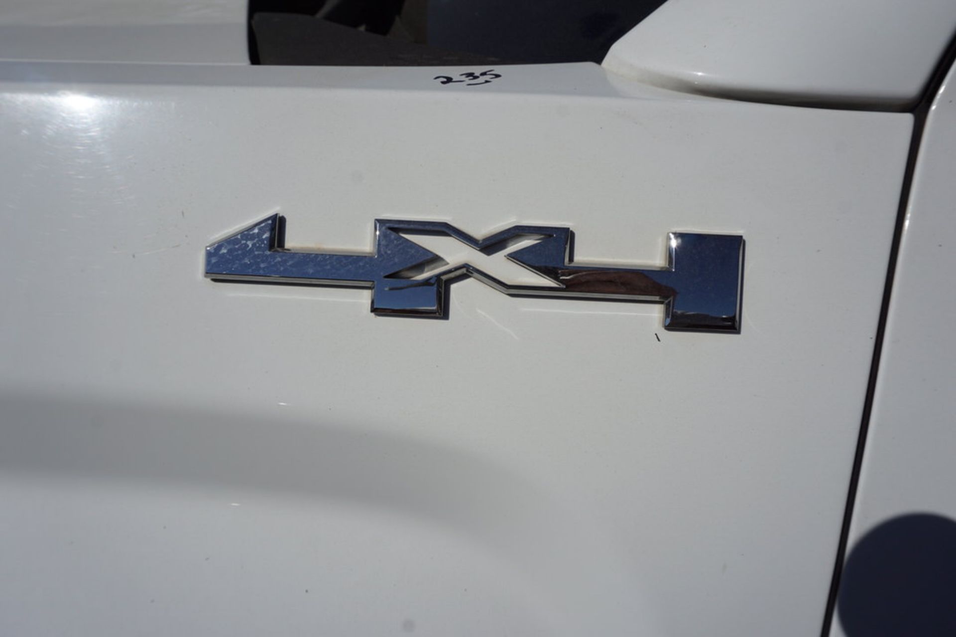 2016 CHEVY 3500 TRUCK, DURMAX DIESEL, FLAT BED, 4X4, AUTO TRANS, VIN ...