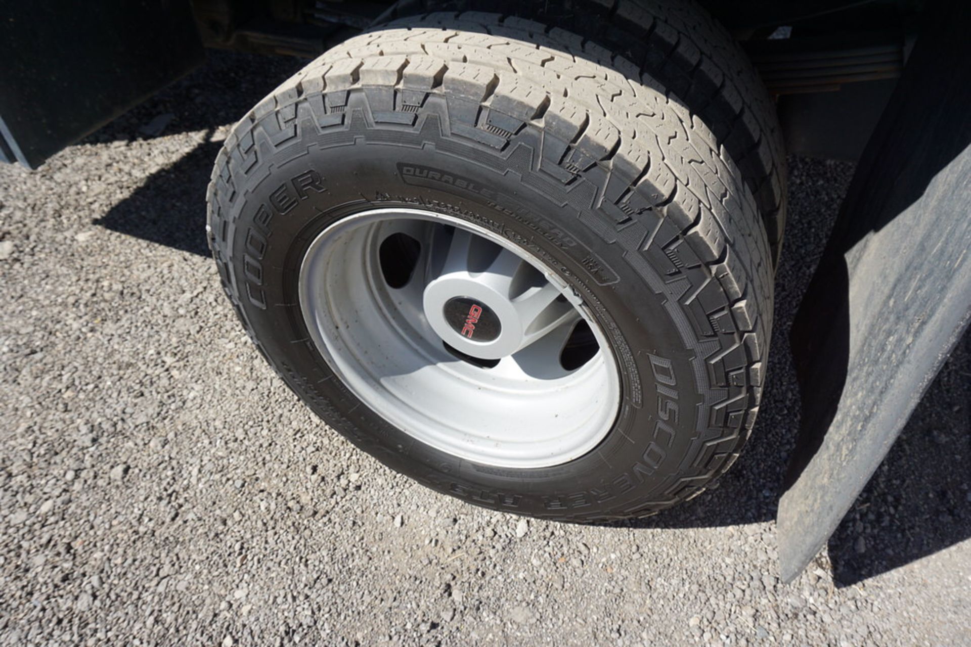 2016 CHEVY 3500 TRUCK, DURMAX DIESEL, FLAT BED, 4X4, AUTO TRANS, VIN ...