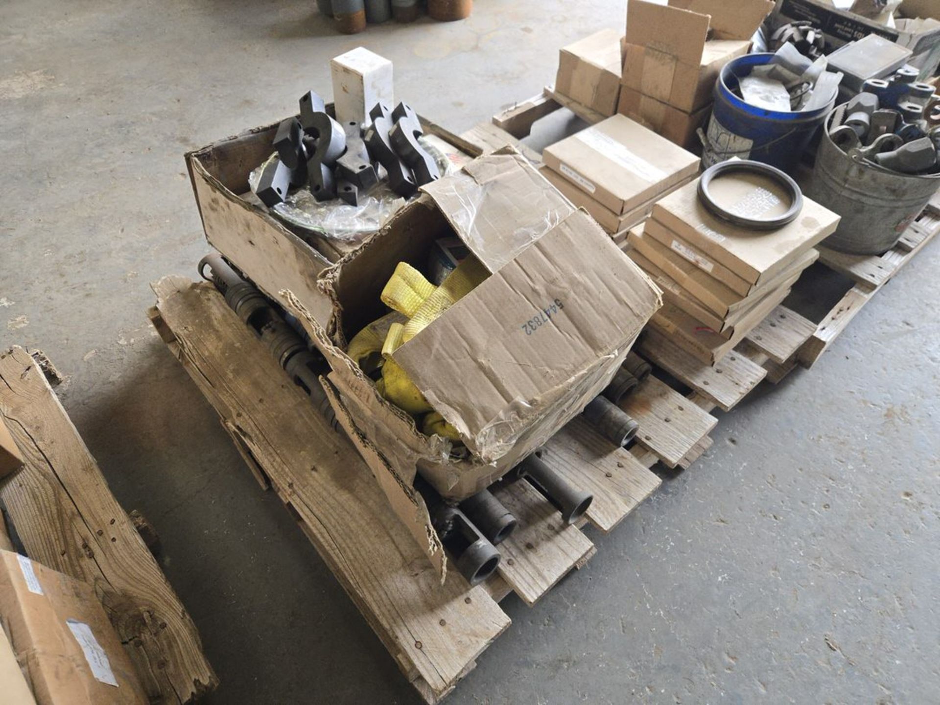 Pallet of Dart Valves and Flapper Valves, Various Sizes