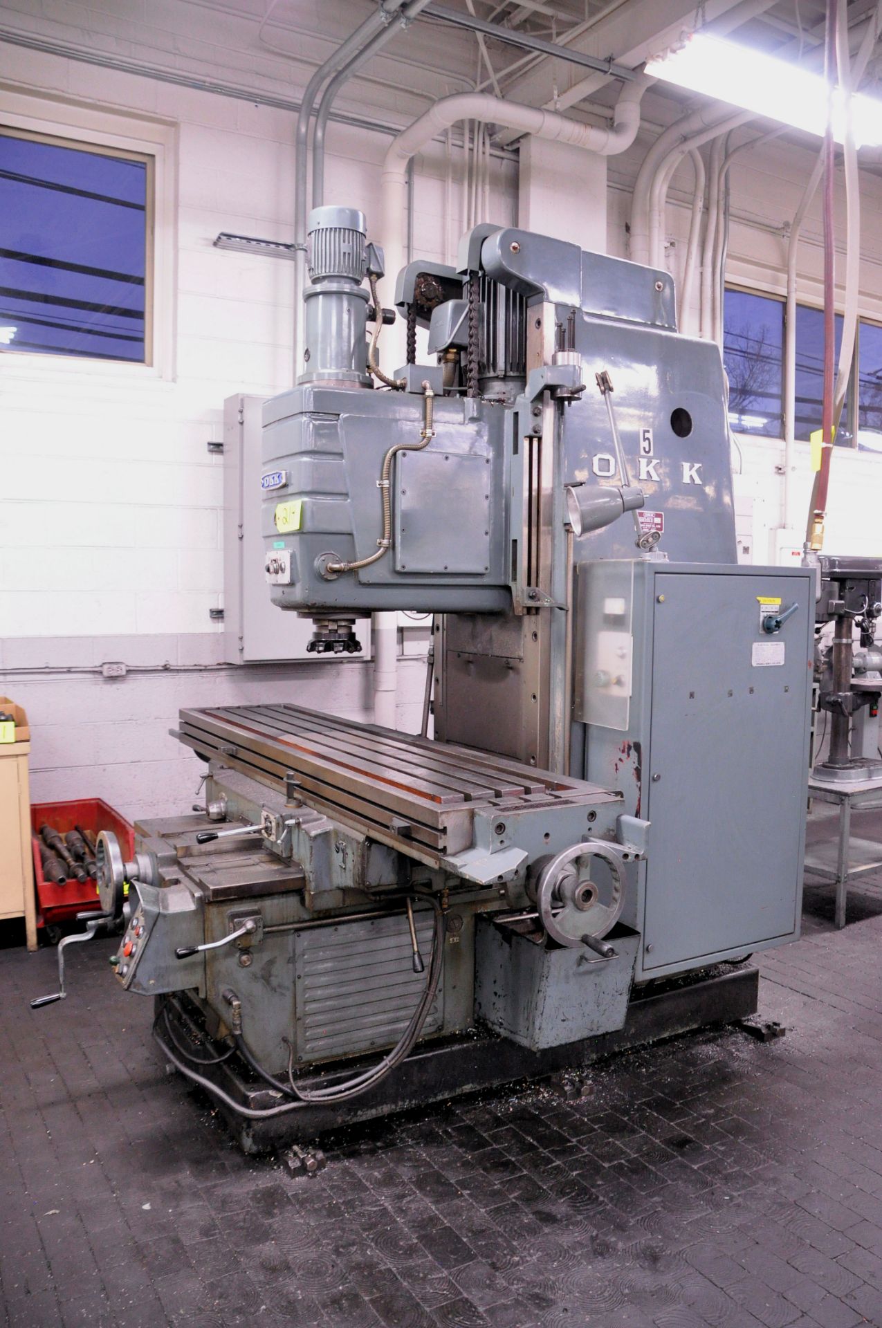 OKK Model MH-4V Vertical Milling Machine, s/n 500, Newall Sapphire ...