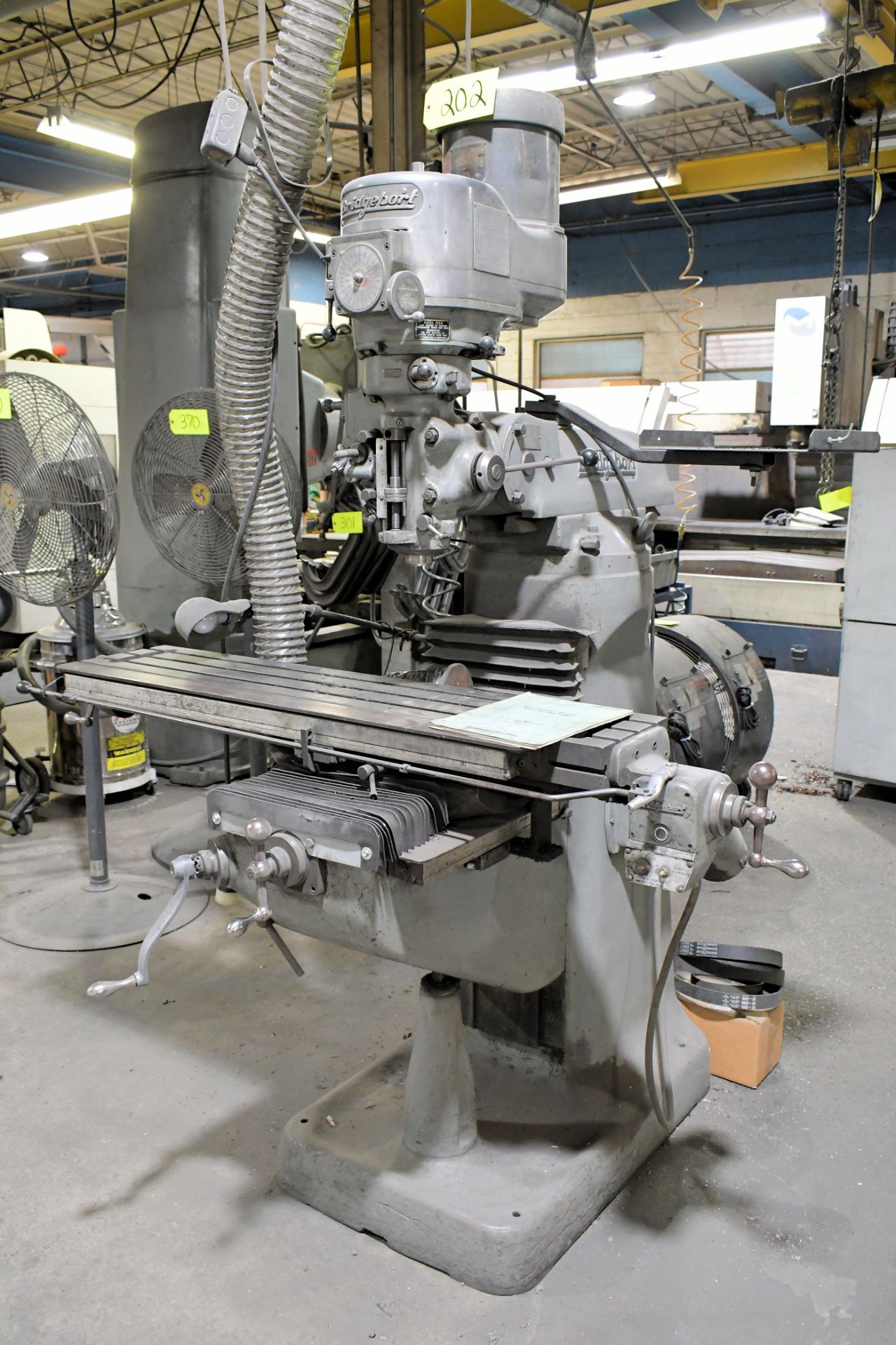 Bridgeport Vertical Mill 1 1/2 HP.veri-speed head S/N J161906 9x42 ...