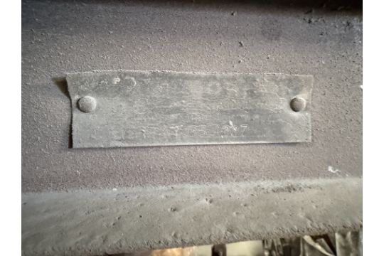Modern 29" geared lip pour ladle s/n 651207 (Located at Foundry)
