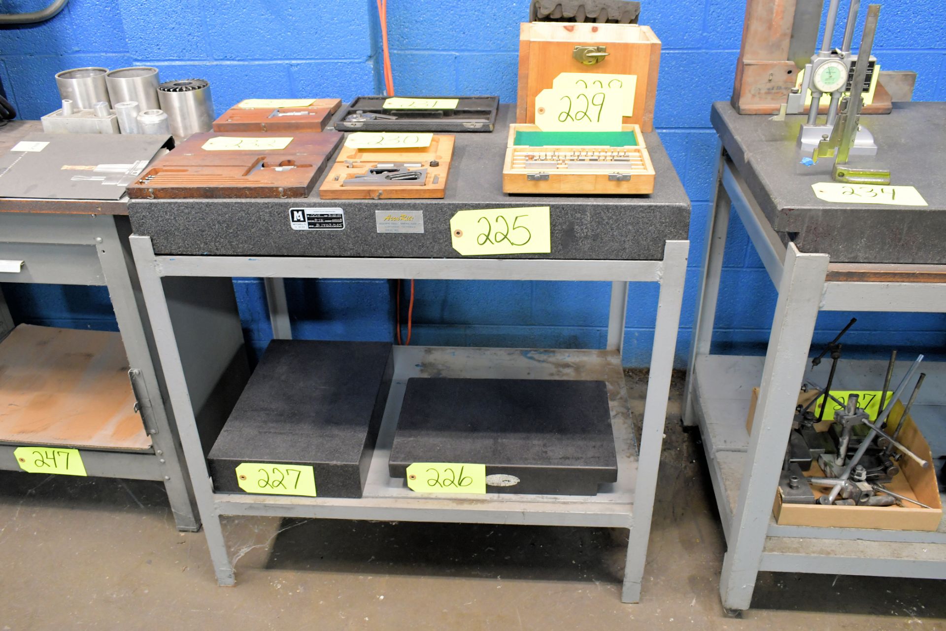 Accu-Rite 24" Long x 36" Wide x 4" Thick 2-Ledge Black Granite Surface ...