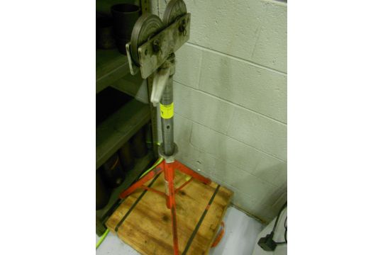 Ridgid Model: Jack Stand with Rollers