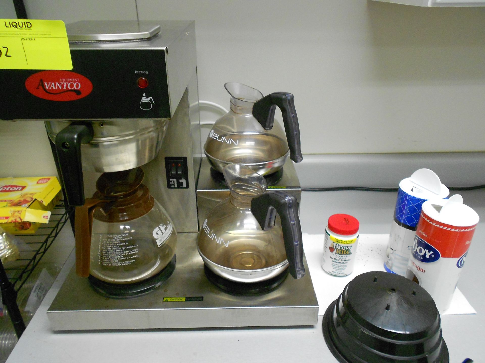 Equipment Avantco Model: 3 Burner Commercial Coffie Brewer