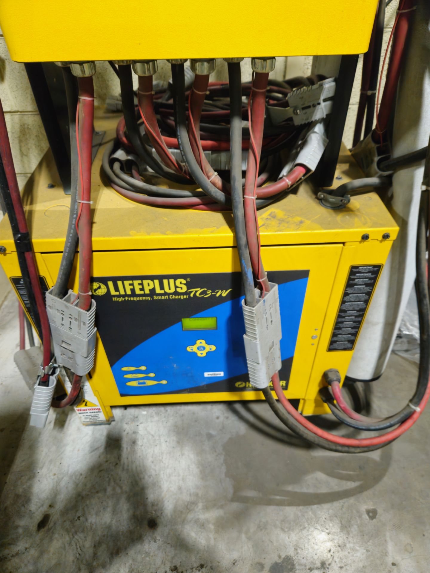 Hawker Sequencer/Life Plus TC3-W Battery Charger