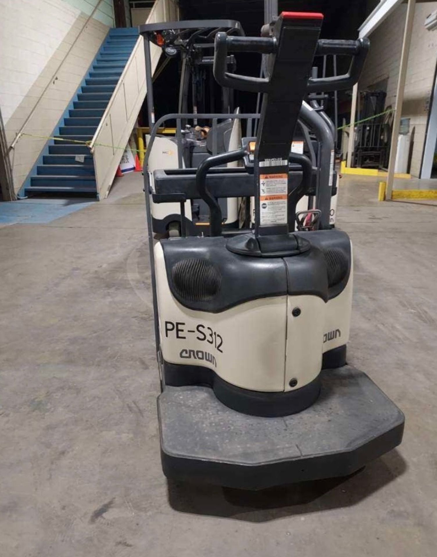 2003 Crown Electric Forklift, RIDER PALLET SINGLE, Model: PE4000-60 ...