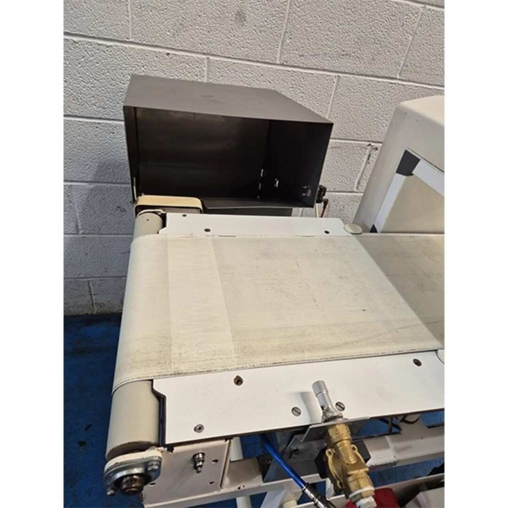 Safeline Metal Detector, Air Blast Reject, Aperture 13.7 W x 6.1" H ...