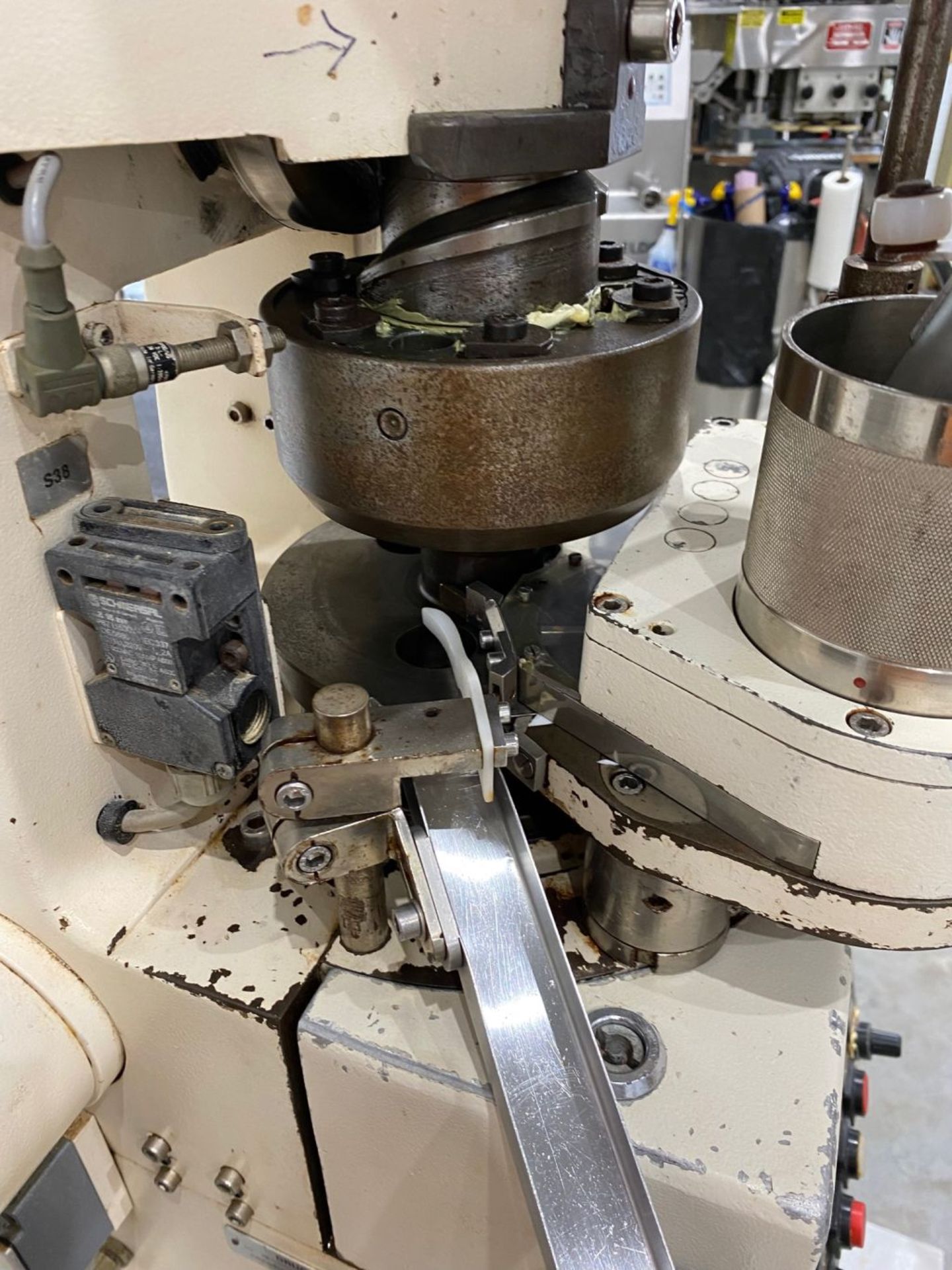 Korsch PH100 Tablet Press. Model: PH103 DMS, Serial: 1.0043.90, 440 ...