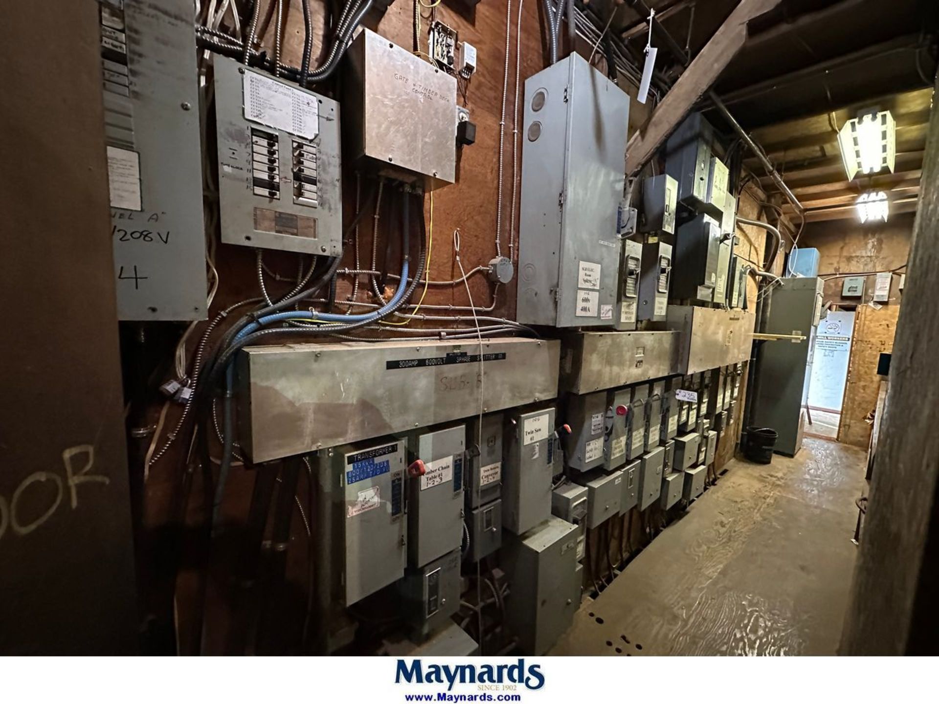 lot of marked electrical (subject to late removal)