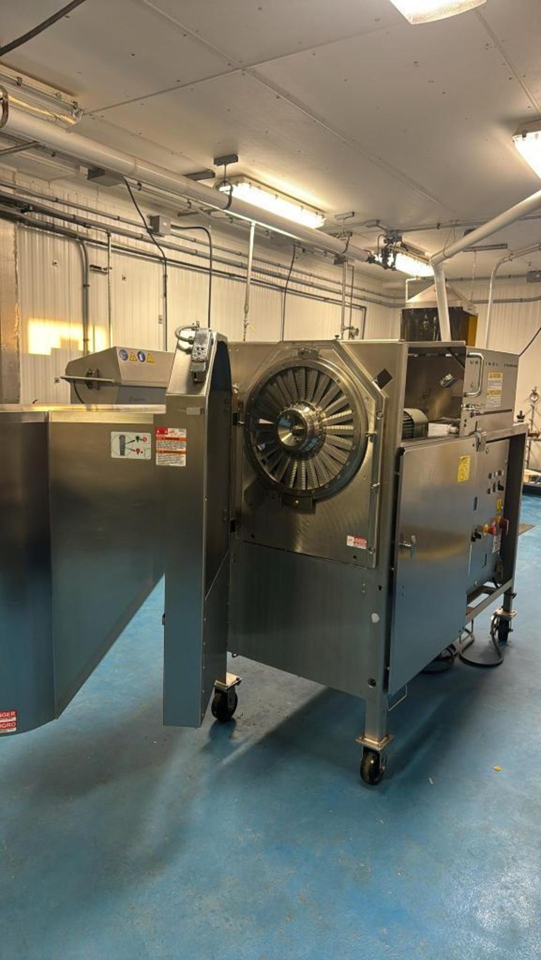 Urschel E TranSlicer, SN 307, 480V/3PH/60HZ. Includes Crinkle Cut Slice ...