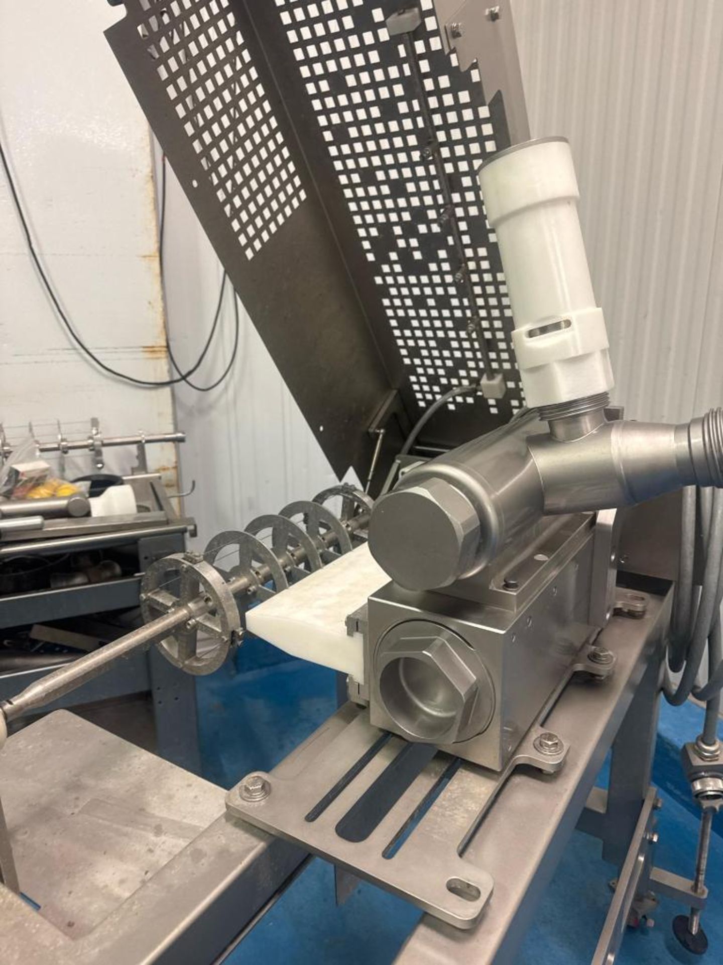 Handtmann RC 600 Kibble Former, SN 18200279, Year: 2015, 115V/1PH/60HZ ...