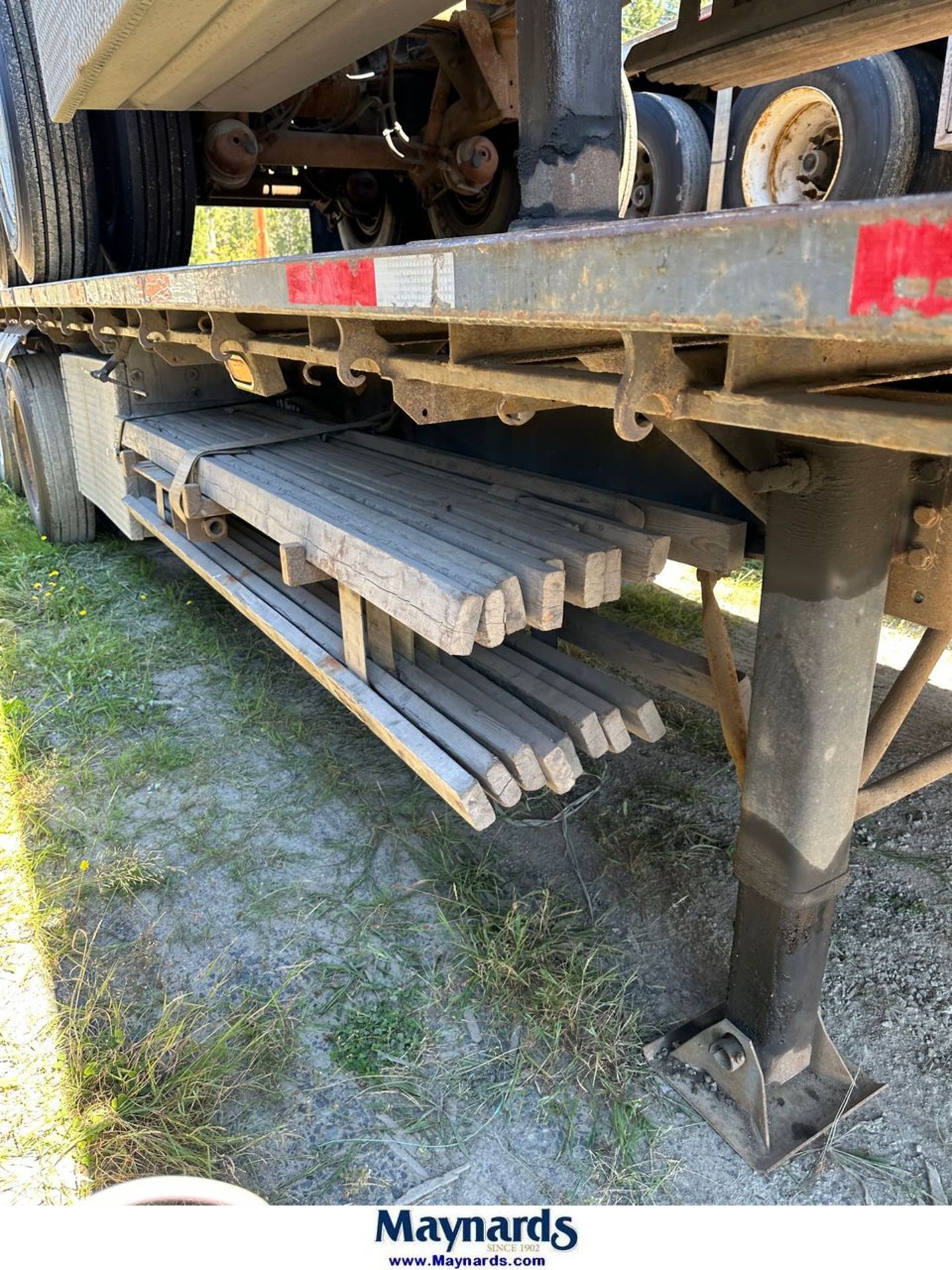 K112 2005 Doepker B-train lead trailer, tri axle, lead 11R24.5 tires ...