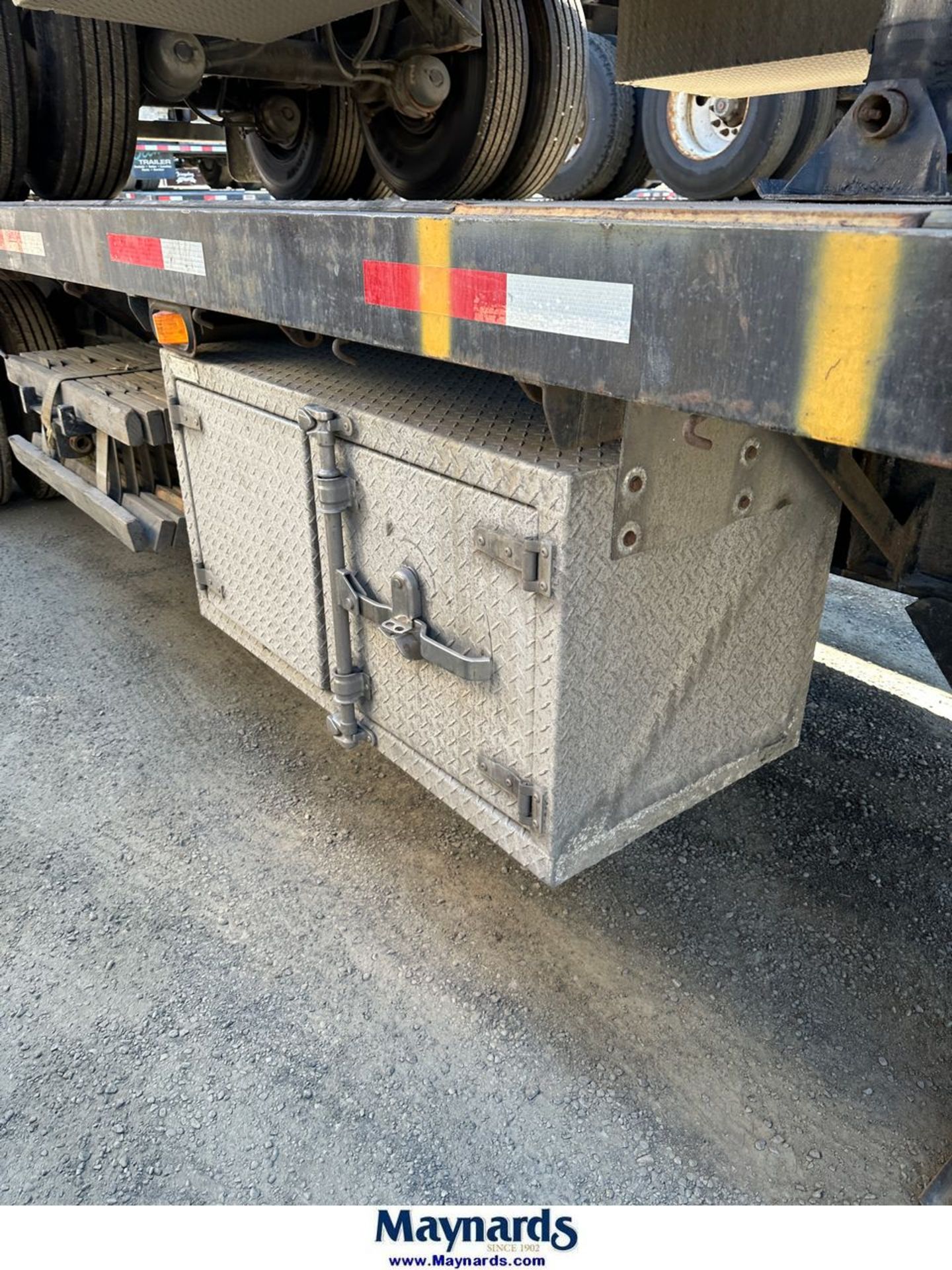 K134 2012 Manac 17332AA000 B-train lead trailer, tri axle, lead 11R24.5 ...