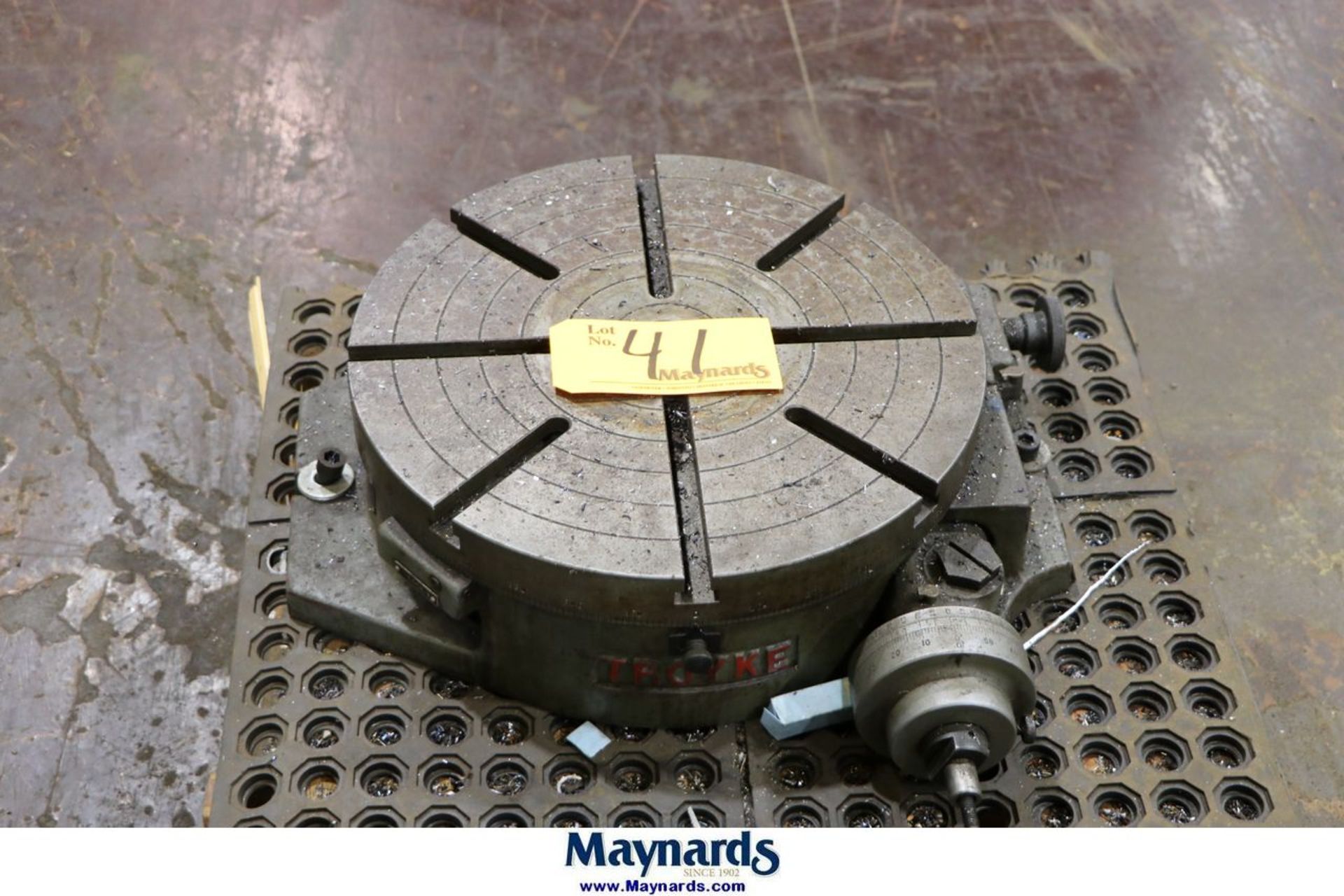 Troke R-15 Manual Rotary Table 15" Table, Center Hole Diameter: 2 ...