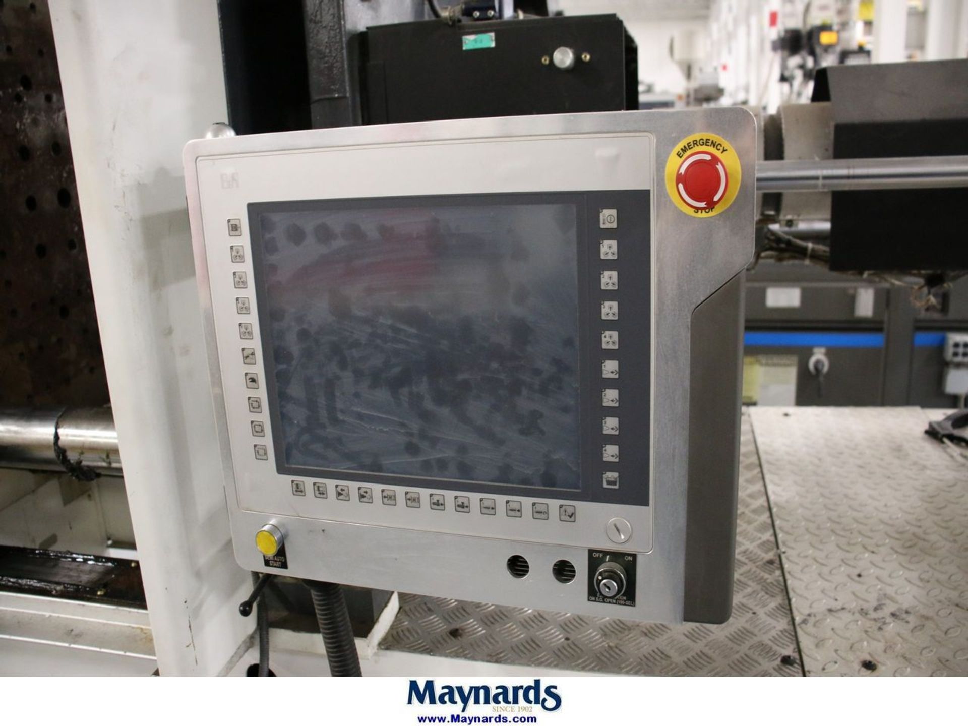 2013 Cincinnati Ferromatik Milacron MTS-225 Ton Injection Molder ...
