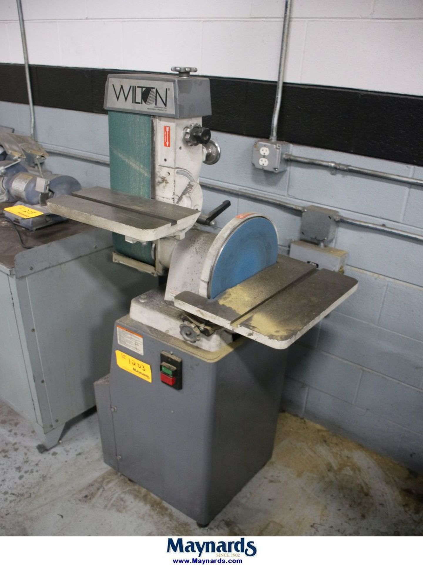 Wilton Disc/Belt Combo Sander 12" Disc, 6" Belt