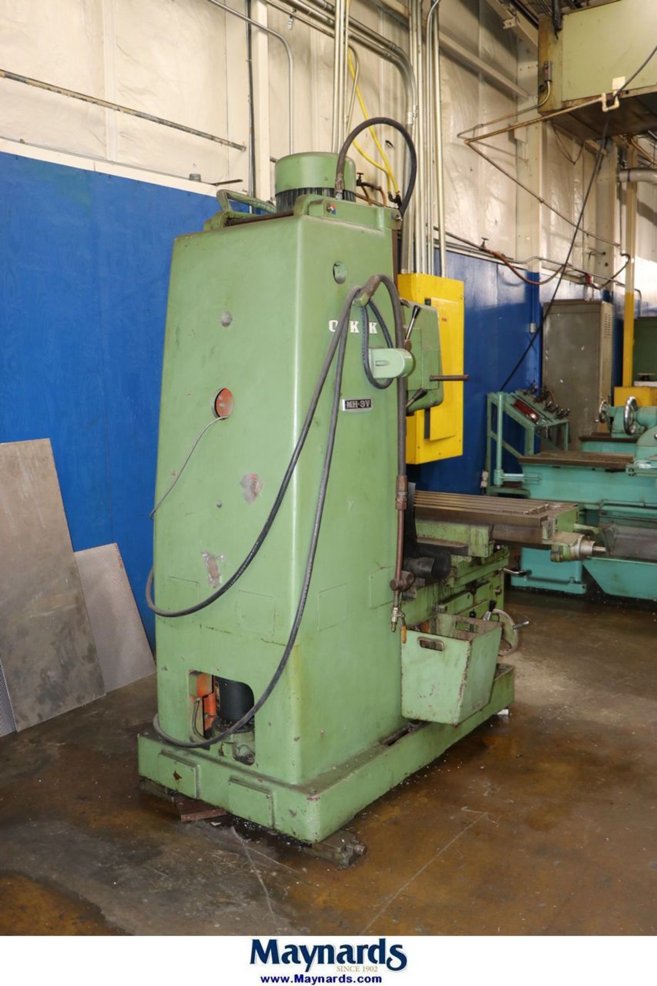 OKK MH-3V Vertical Milling Machine Table Size: 14" ? 65", Table Travel ...