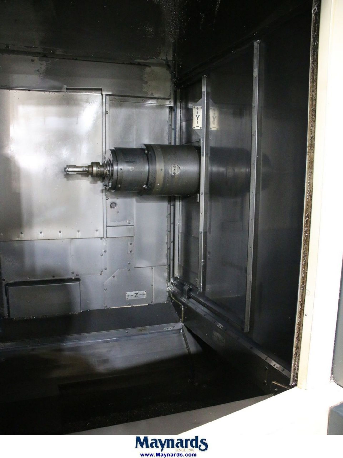 Makino a61 4-Axis CNC Horizontal Machining Center 19.7" x 19.7" Pallet ...