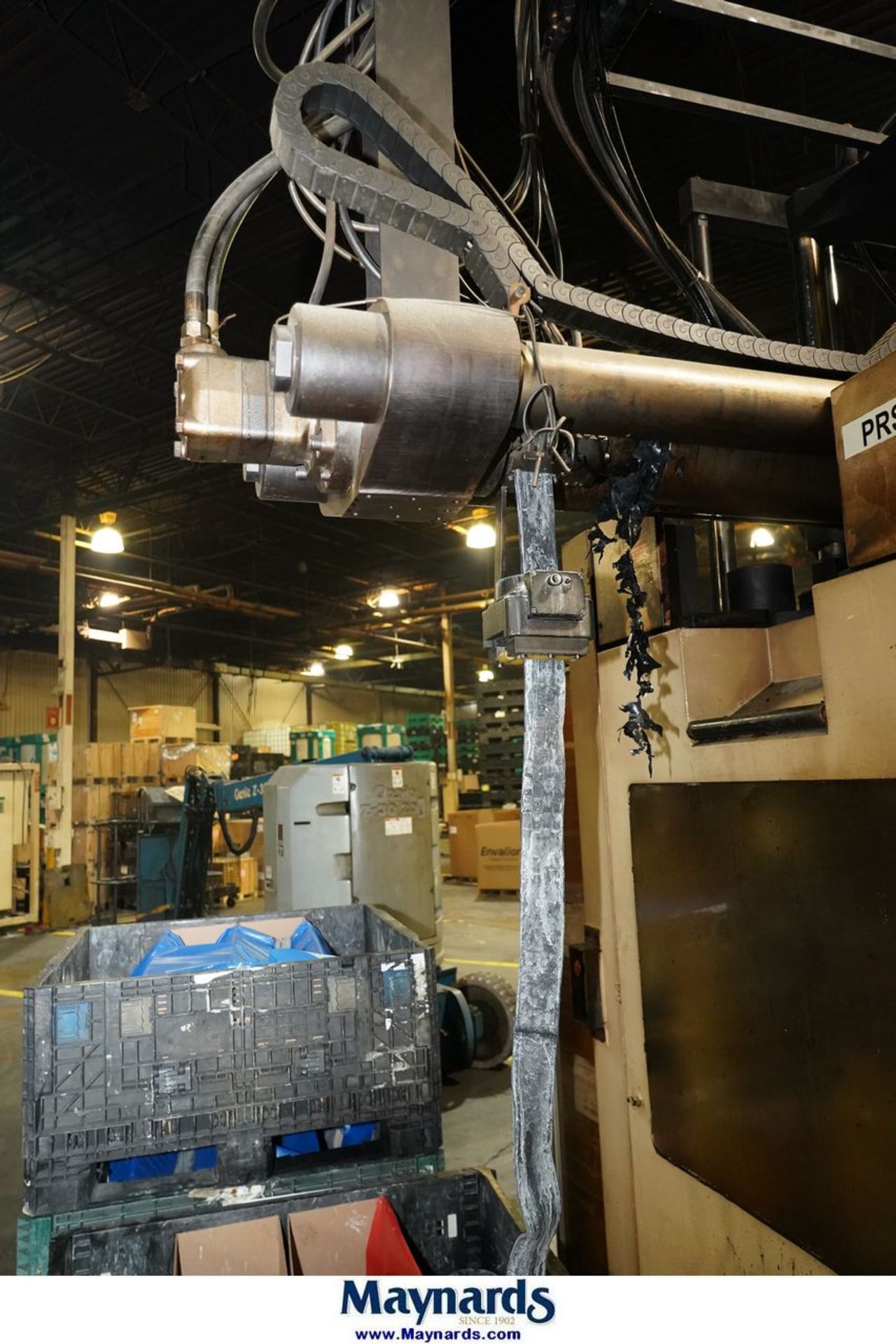 Desma 968.400 ZO B750 500 Ton Vertical Rubber Injection Molding Machine ...
