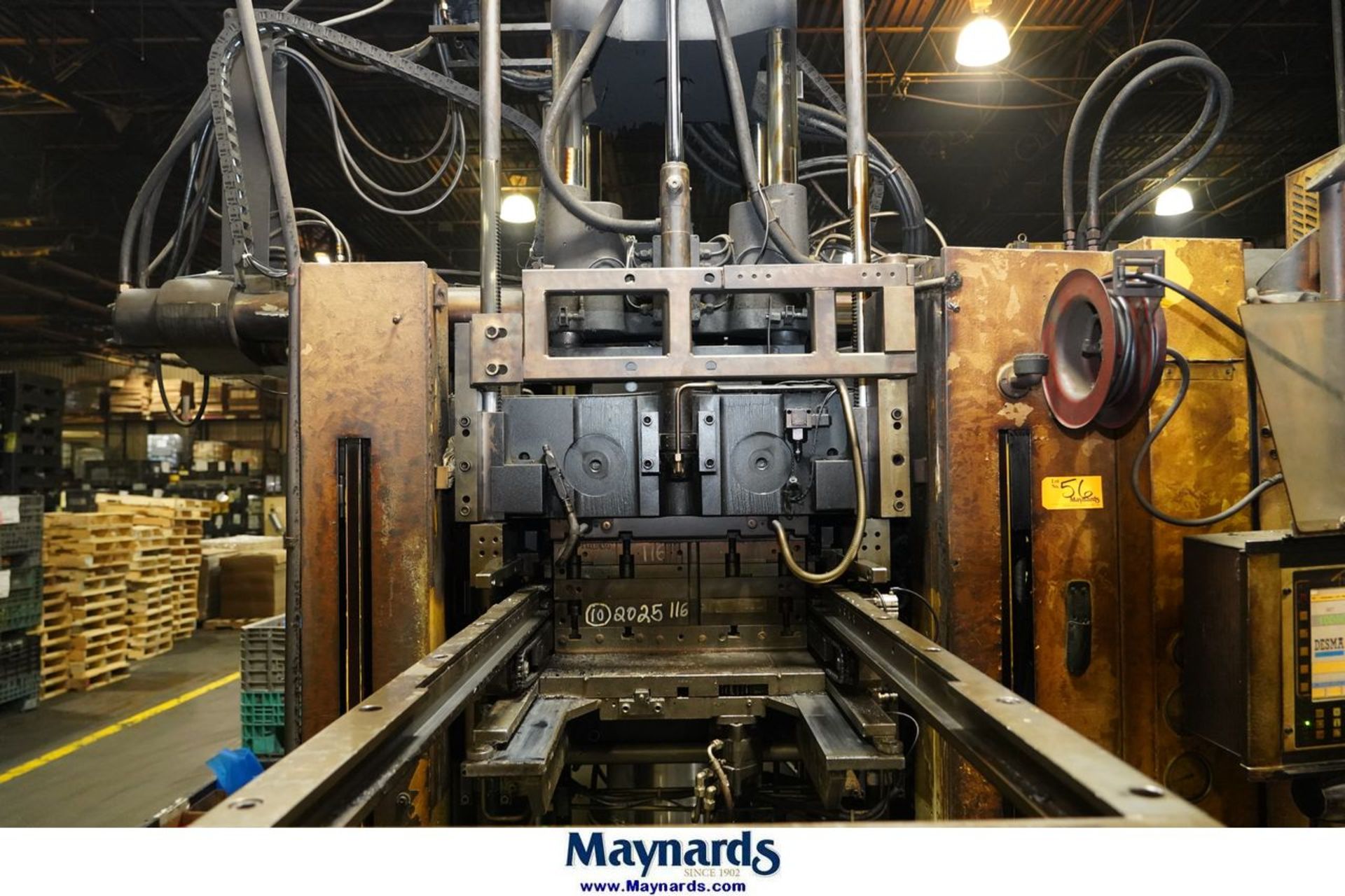 2003 Desma .400 ZO B750 500 Ton Vertical Rubber Injection Molding ...