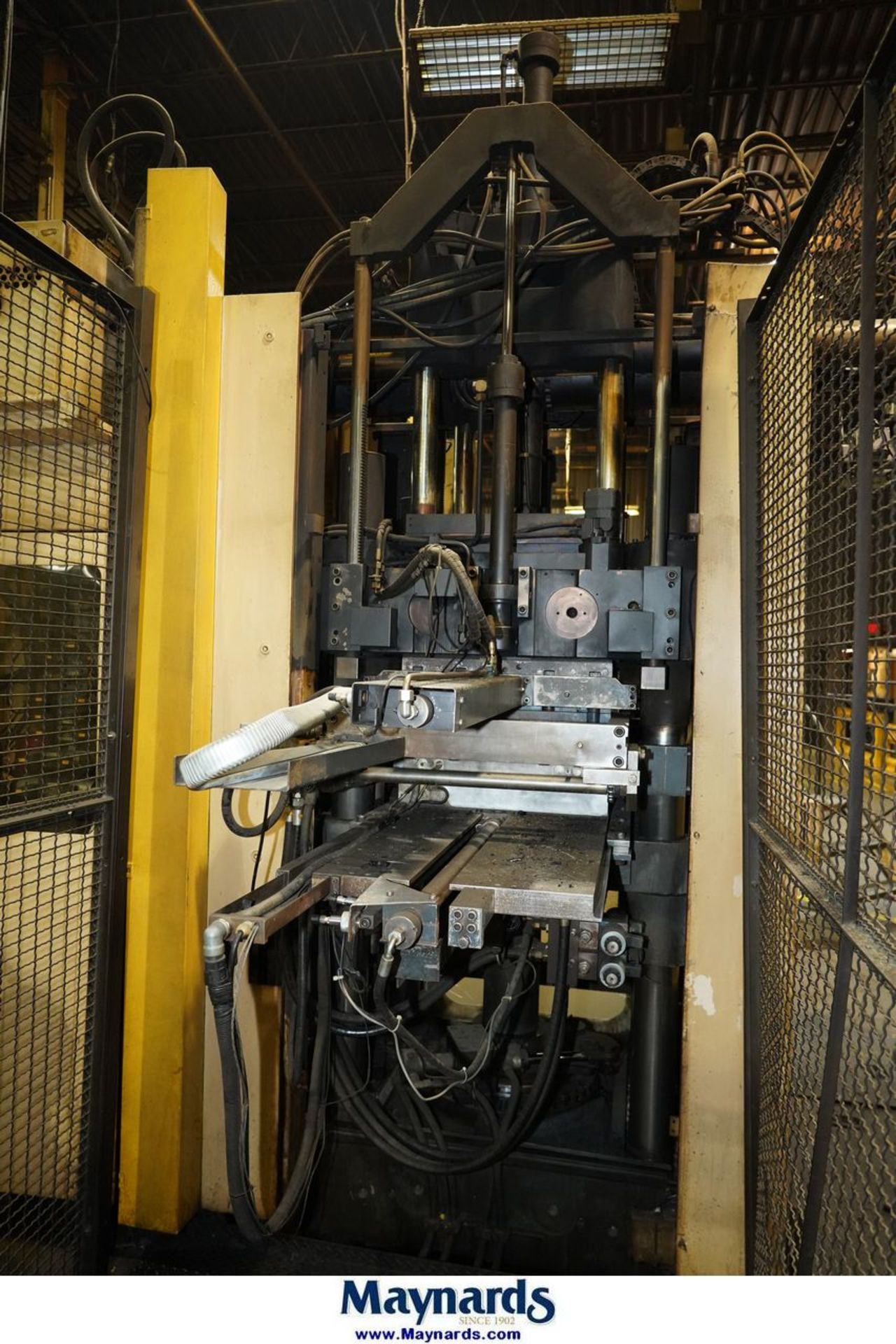 2002 Desma .400 ZO B750 500 Ton Vertical Rubber Injection Molding ...