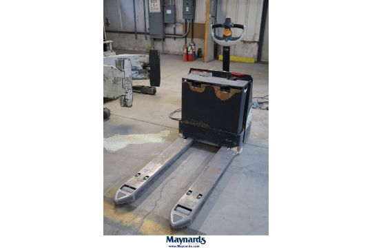 { Choice of lots: 353, 355 } Crown WP3045-45 24V Electric Walk-Behind ...