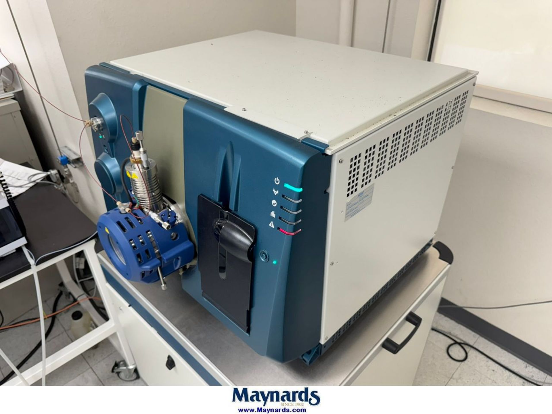 Sciex Triple Quad 6500+ w/ 2016 Agilent Technologies 1290 Infinity II ...