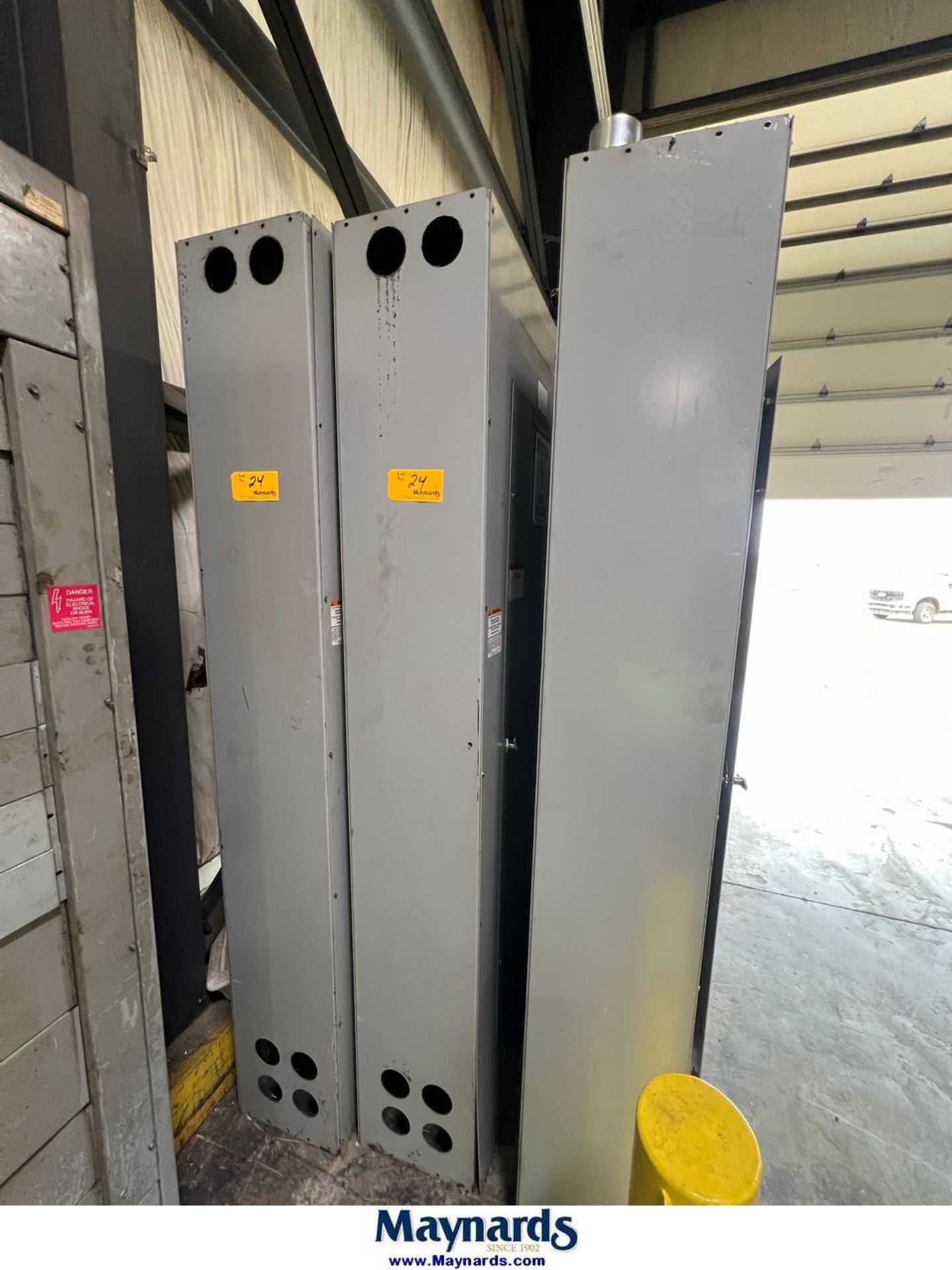 LOT OF (3) GE SPECTRA SERIES POWER PANELBOARD PANELS