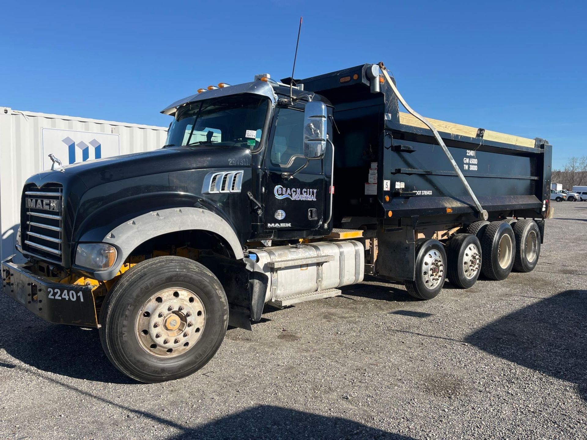 Miles Showing: 491,091, MP8 12.8L Mack Diesel Engine, Automatic ...