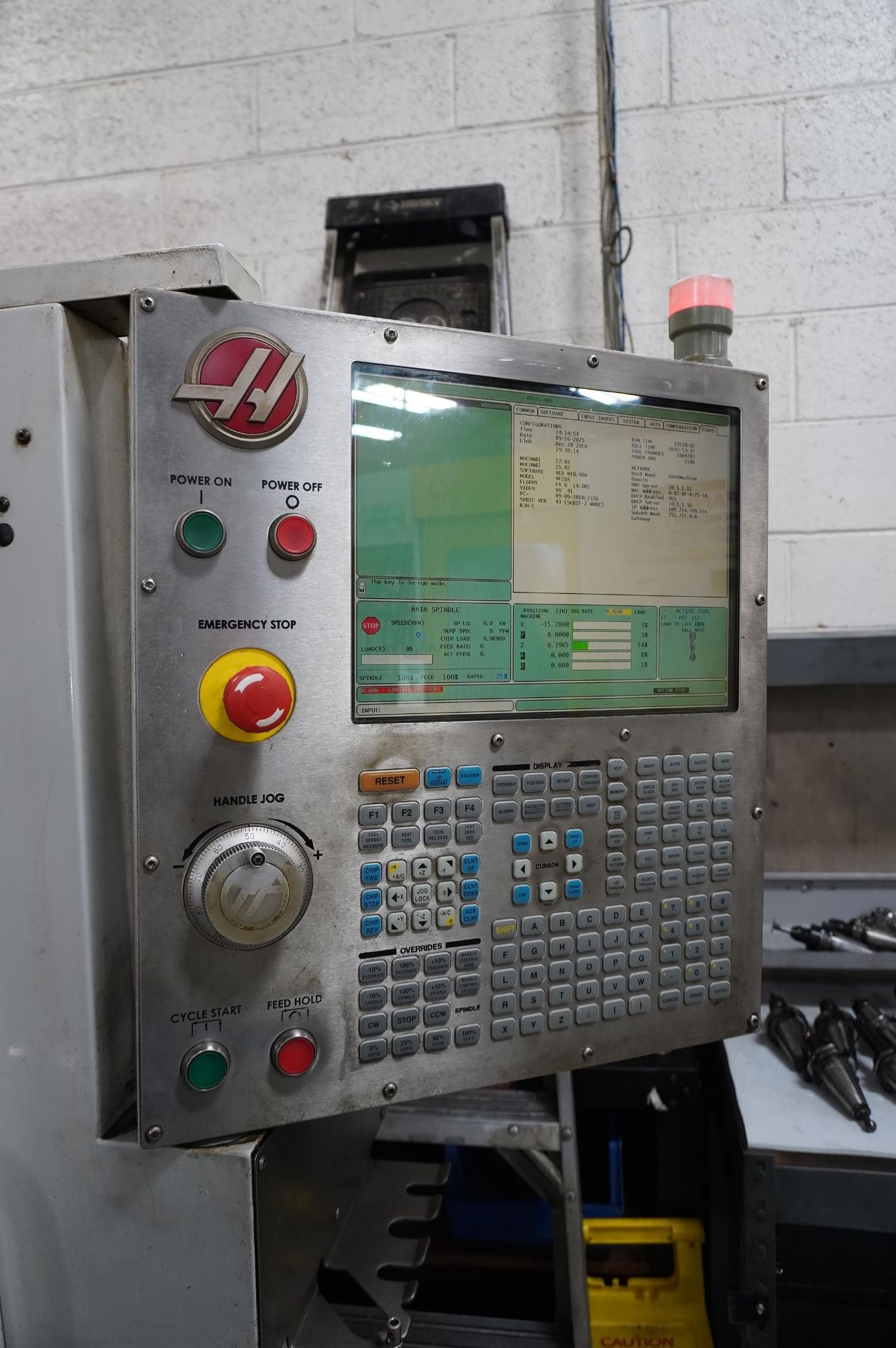 2011 HAAS VF-2SS CNC VERTICAL MACHINING CENTER S/N 1082760, 5TH AXIS ...
