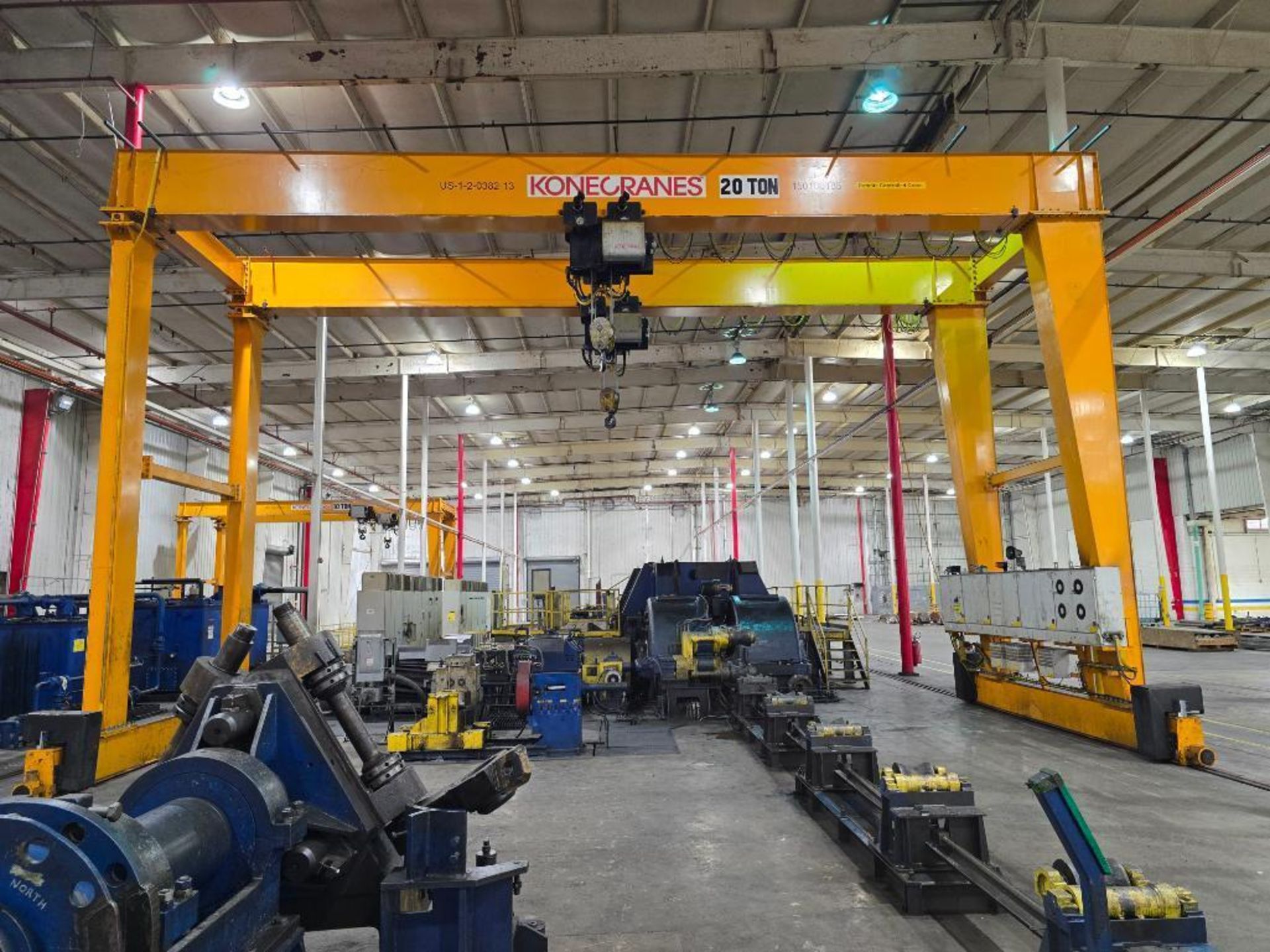 Konecranes 20-Ton Rolling Gantry Crane, Pendant & Remote Control, 42 ...