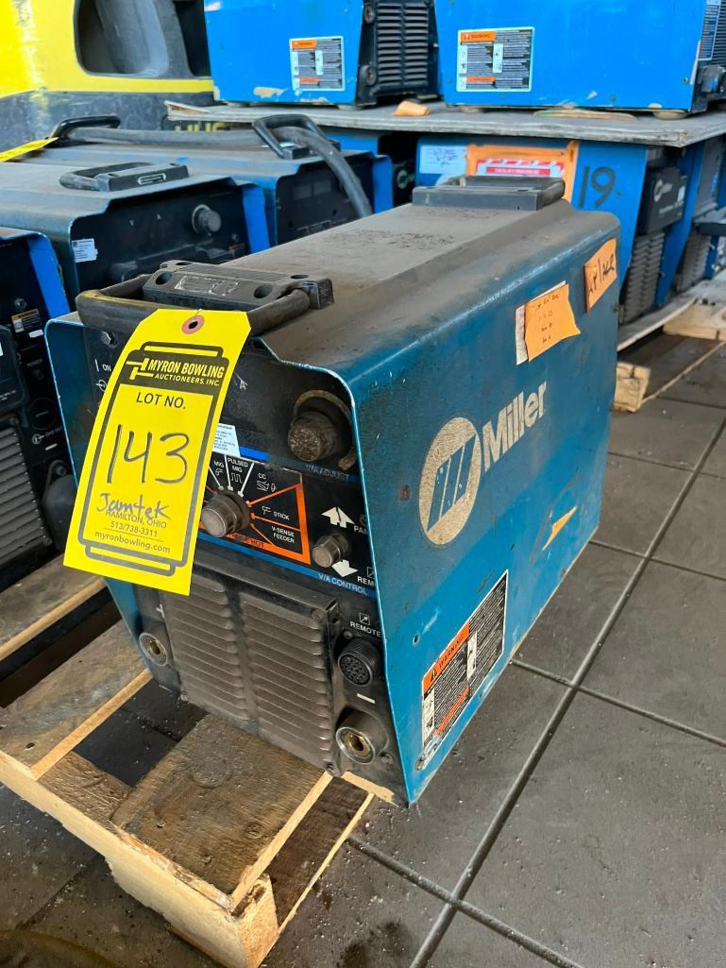 Miller Welder, 230/460 V, Stock No. 903471-01-1, S/N LH140600A