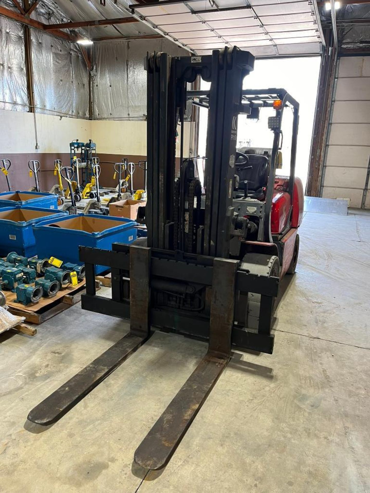 Kalmar AC 10,000 LB. Forklift, Model P-110CX-2-PS, S/N 131060A, 3-Stage ...