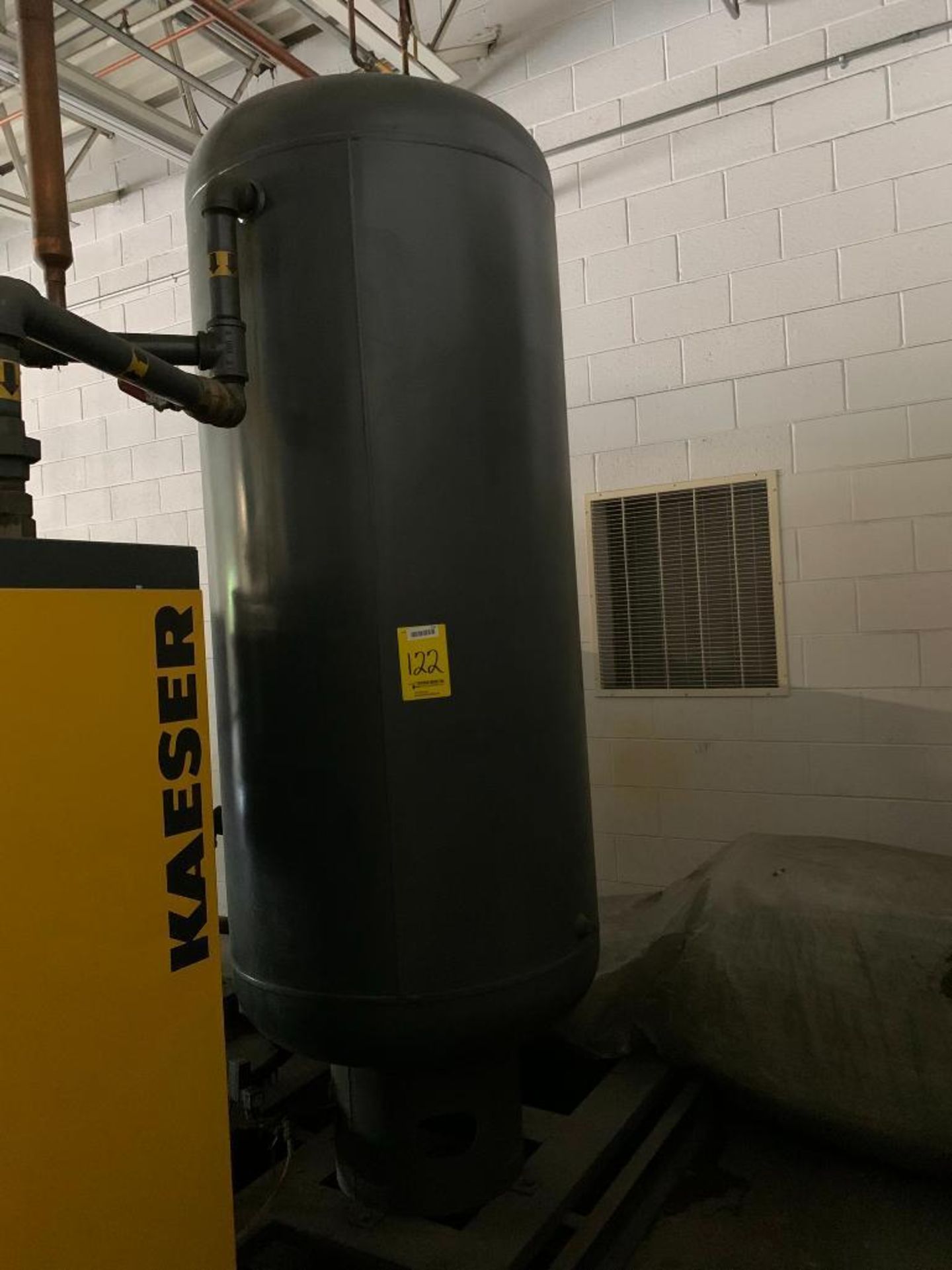 Silvan Industries Approx. 1,000-Gallon Air Receiving Tank ($50 Loading ...