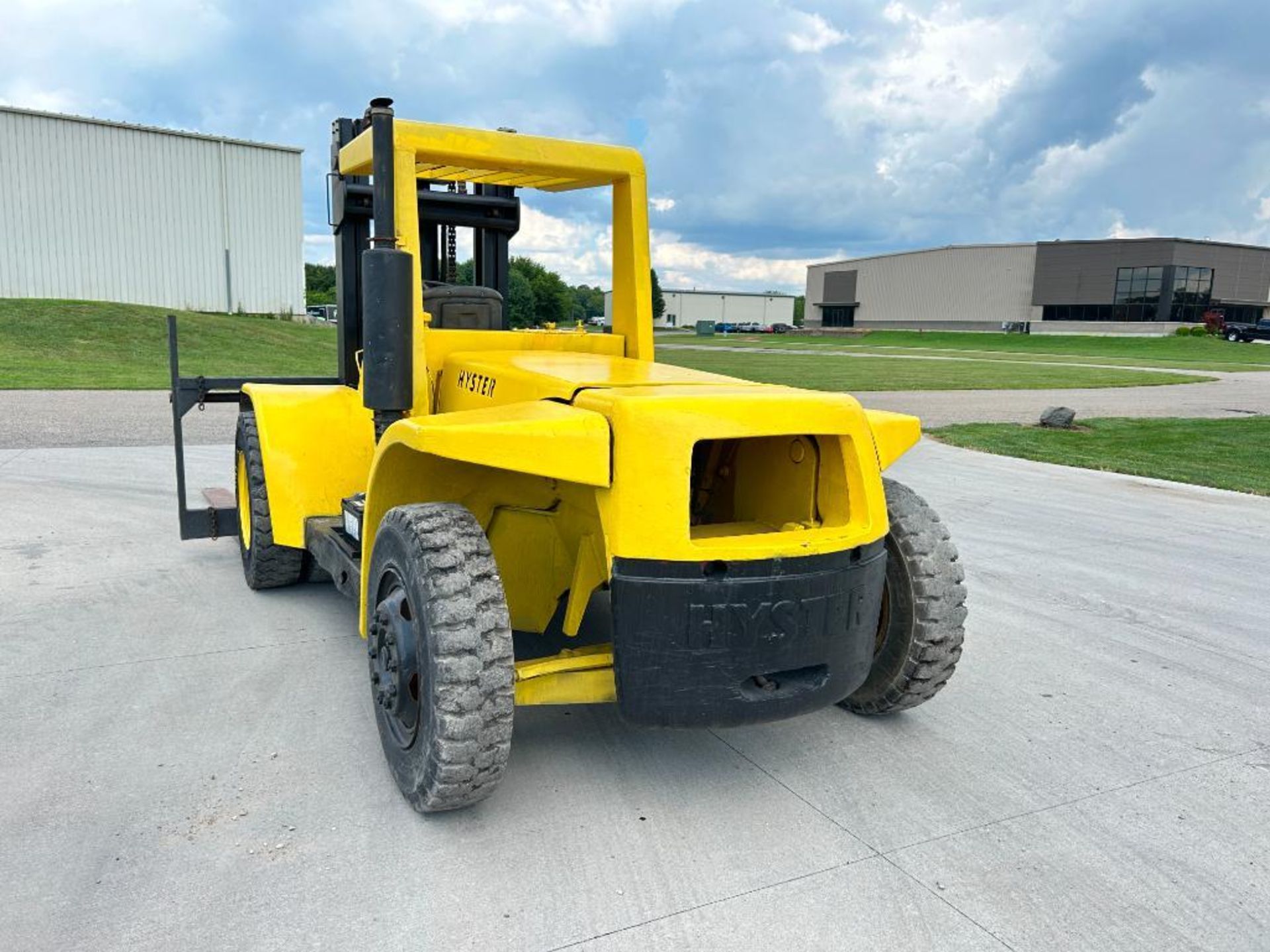 Hyster 20,000-LB. Capacity Forklift, Model H200E, S/N B7D 1644N, Diesel ...