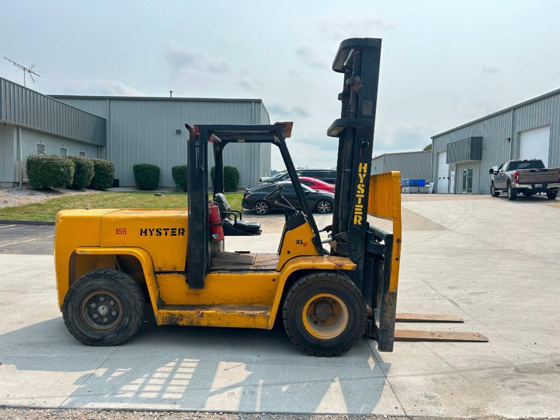 Hyster 15,500-LB. Capacity Forklift, Model H155XL2, S/N F006V01885Z ...