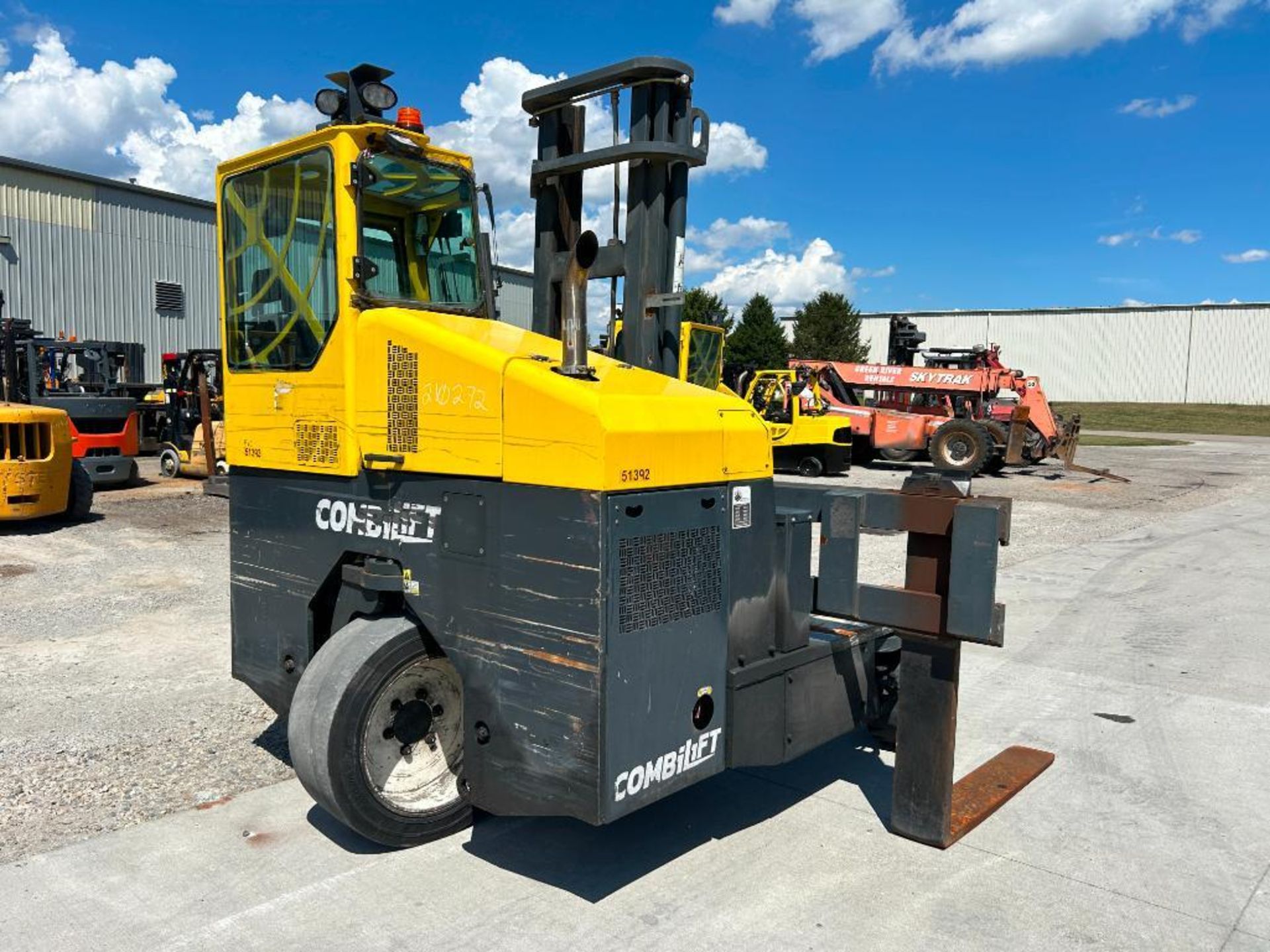 2020 Combilift 10,000-LB. Capacity Multidirectional Forklift, Model ...