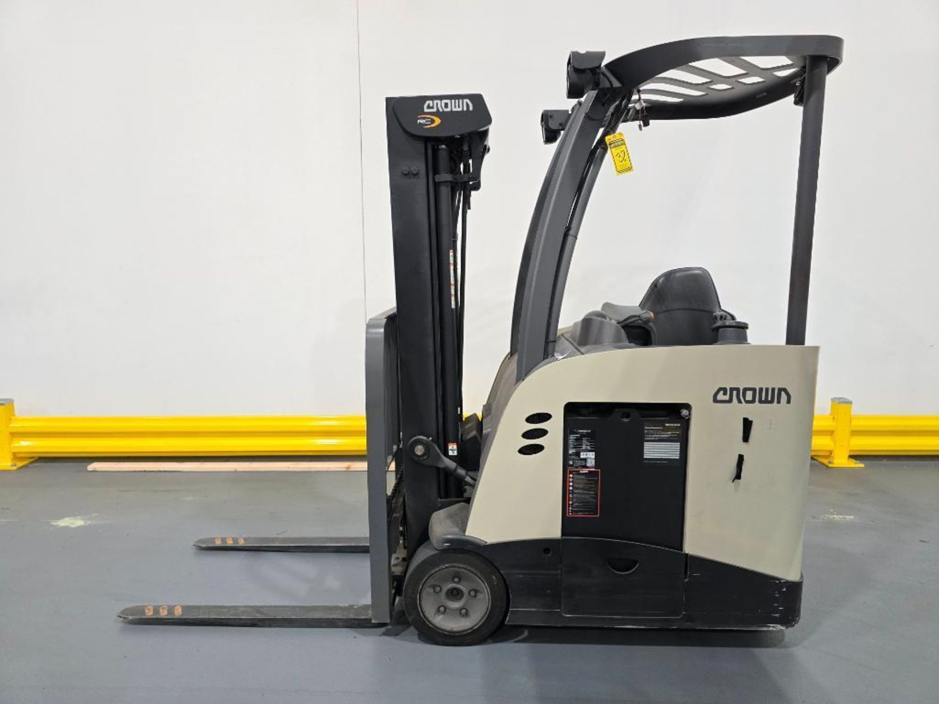 2024 Crown Stand-Up Electric Counterbalance Forklift, Model RC5735-35 ...