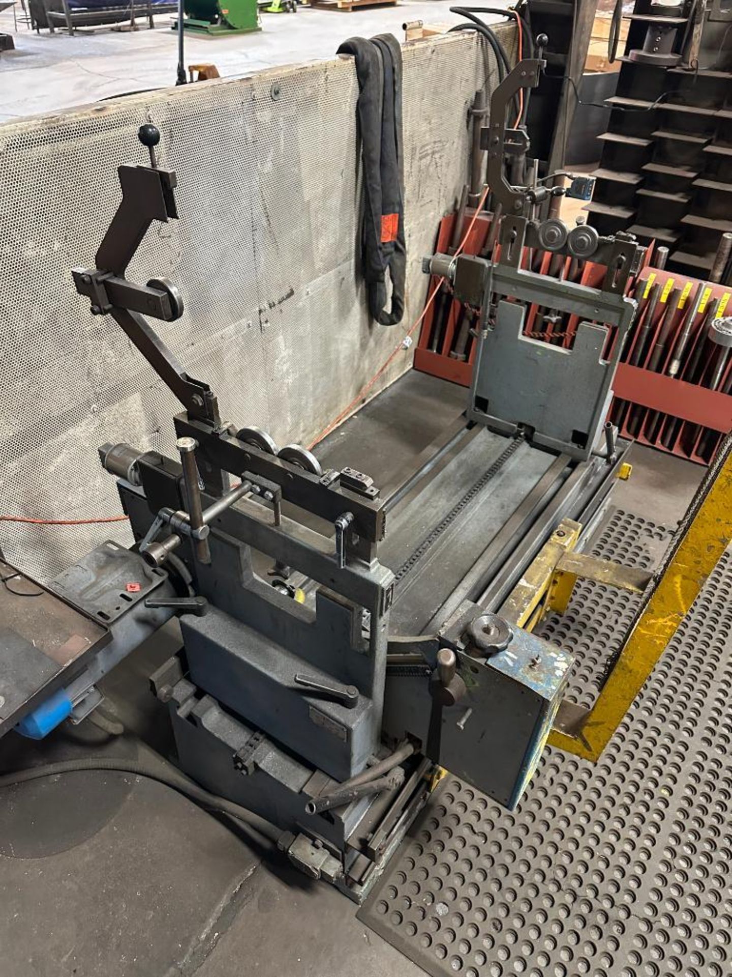 Schenck Trebel H3B Horizontal Balancing Machine, S/N AHE-1173, 250 LB ...