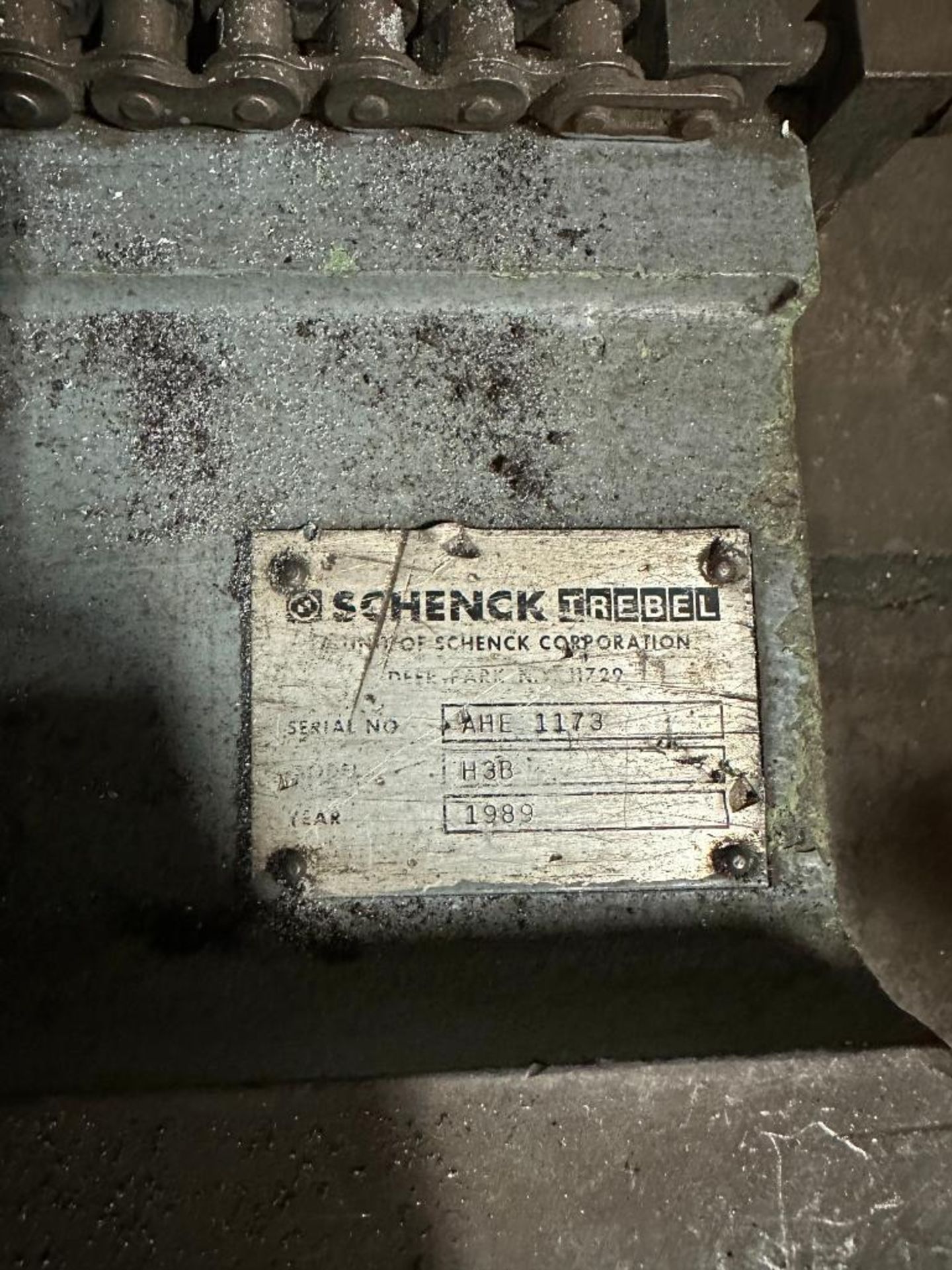 Schenck Trebel H3B Horizontal Balancing Machine, S/N AHE-1173, 250 LB ...