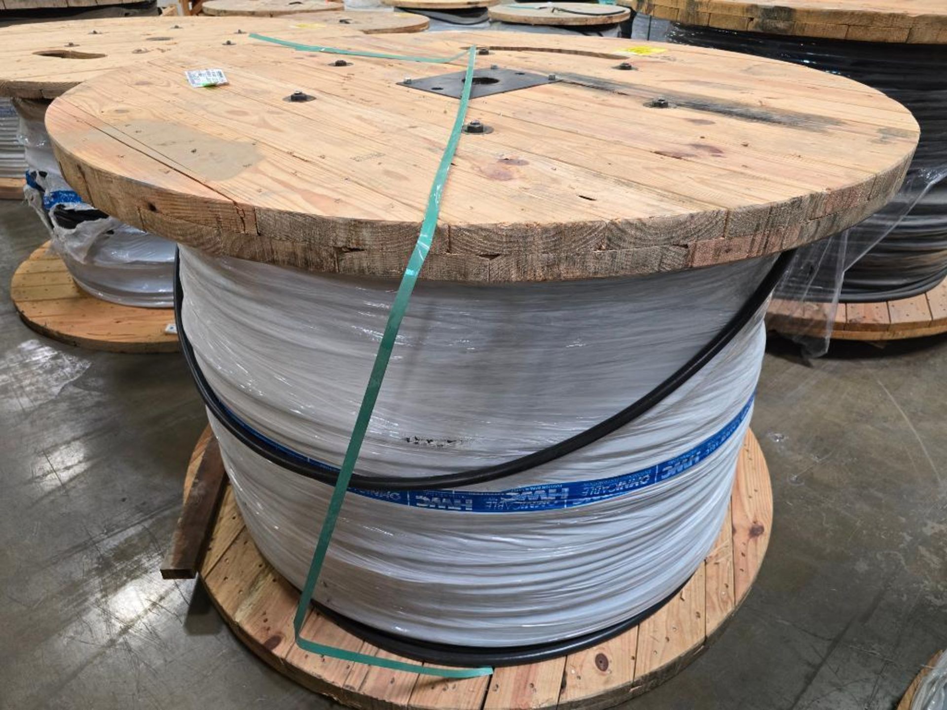 { Choice of lots: 239 } Full Spool of Belden 8 AWG-4Cord TC-ER-VFD ...