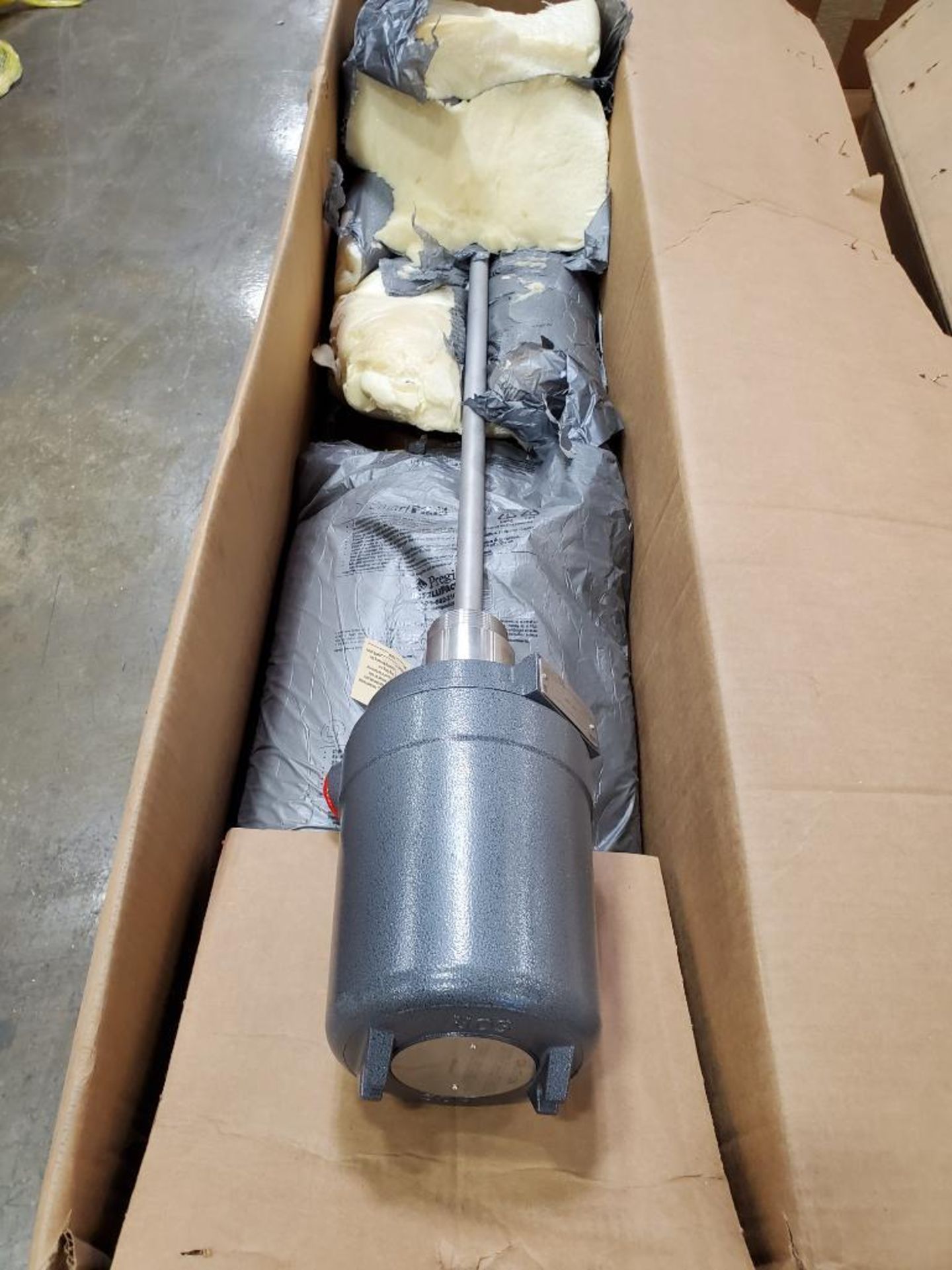 Pallet of (10) SOR Vertical Level Switches, Model 301C-F2A-C-A1-N4-TT ...