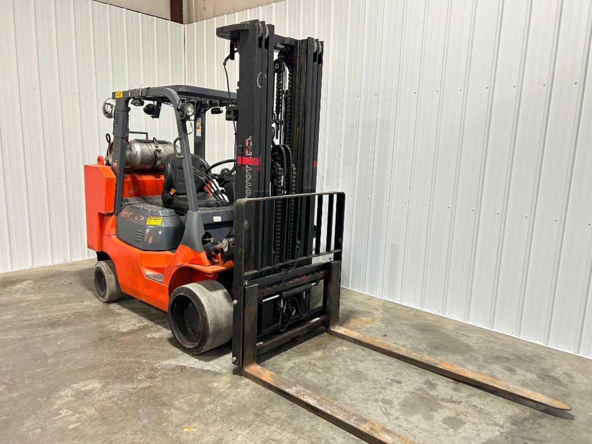 Toyota 10,000-LB. Capacity Boxcar Special Forklift, Model 7FGCU45-BCS ...