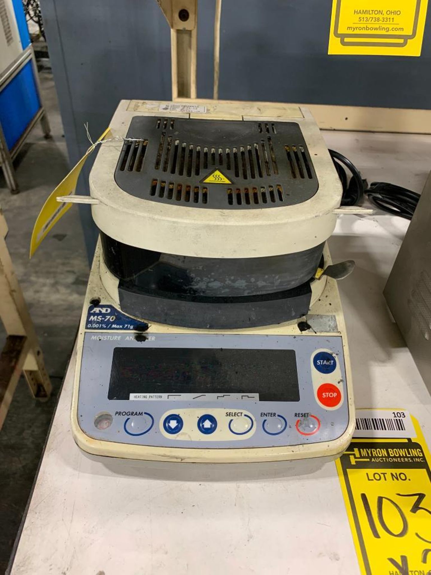 AND Moisture Analyzer, Model MS-70, 120 V, Aluminum Sample Pans