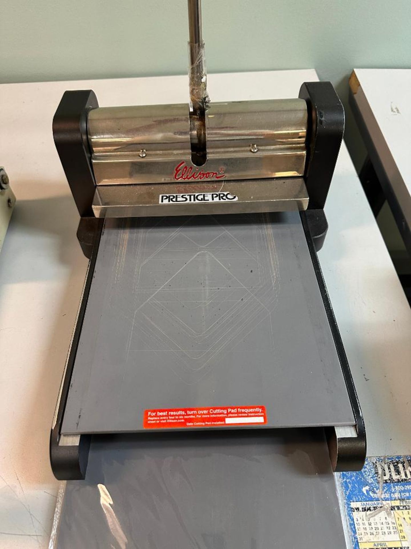 { Group of lots: 35, 36 } Ellison Prestige Pro Die Cut Press