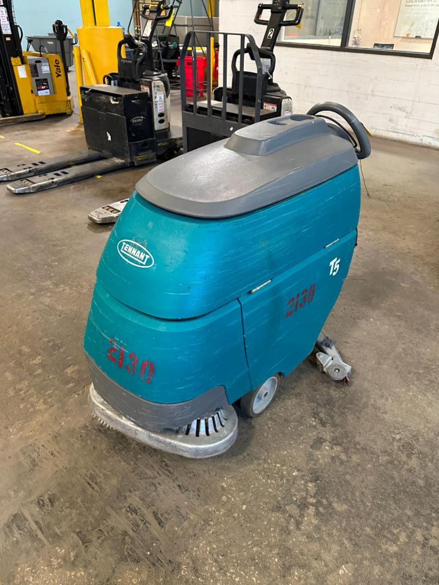 Tennant T5 Walk-Behind Floor Scrubber, 560 Hours (Needs Repair)