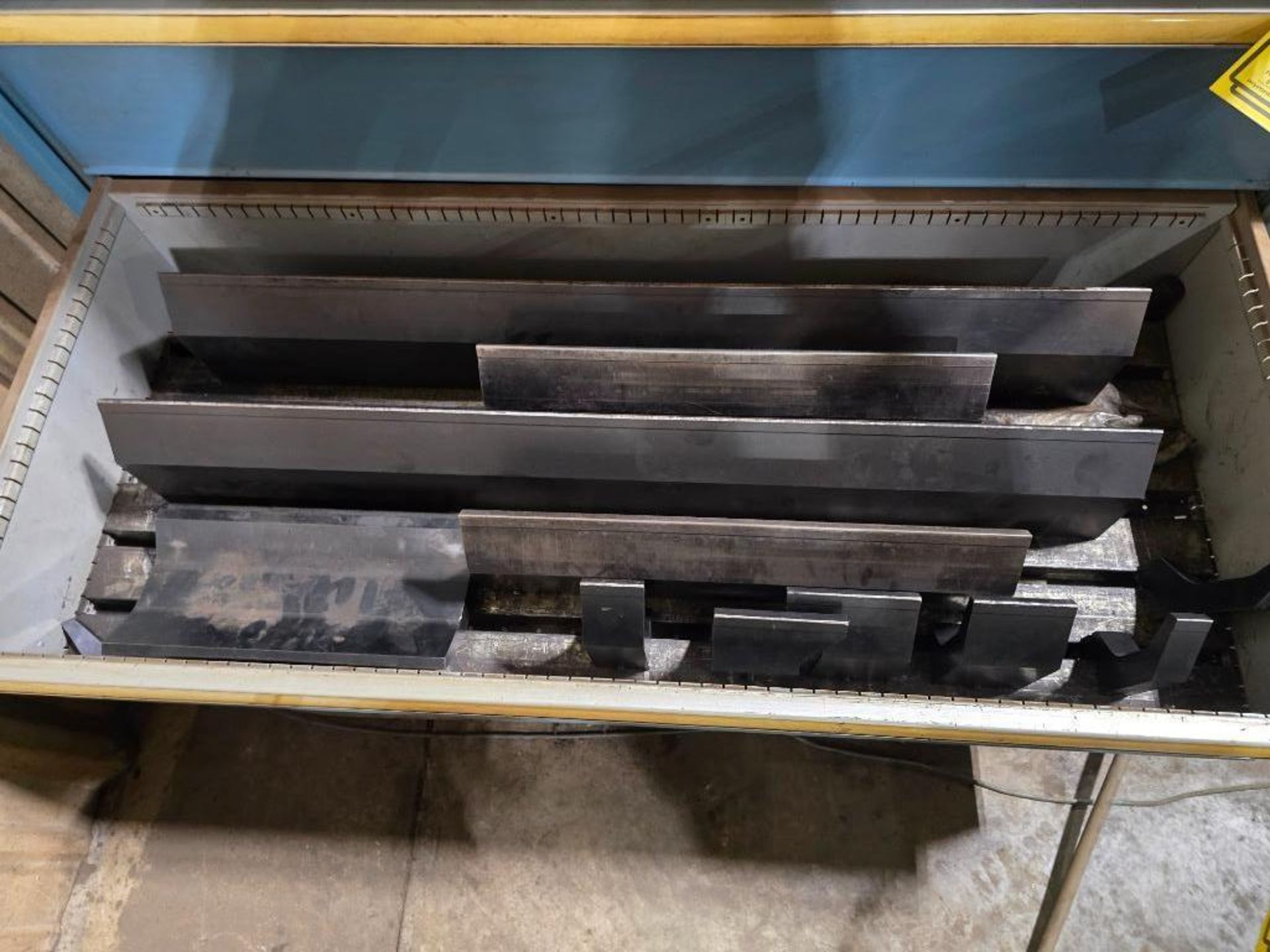 { Choice of lots: 163K, 163L } Lot of Press Brake Dies